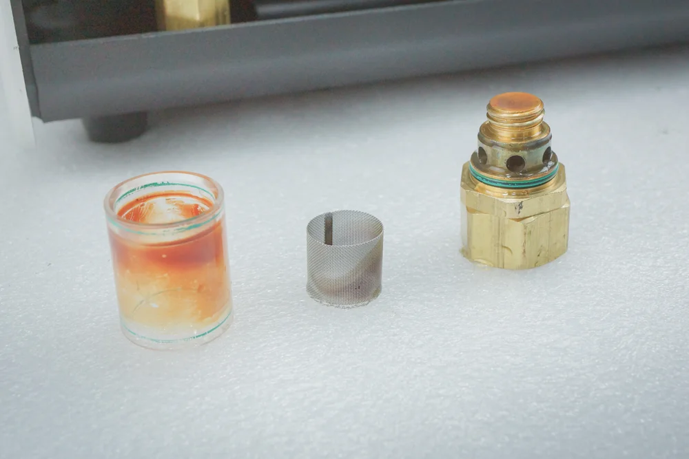 Cleaning the Water Inlet Filter — WAZER Support | The First Desktop ...