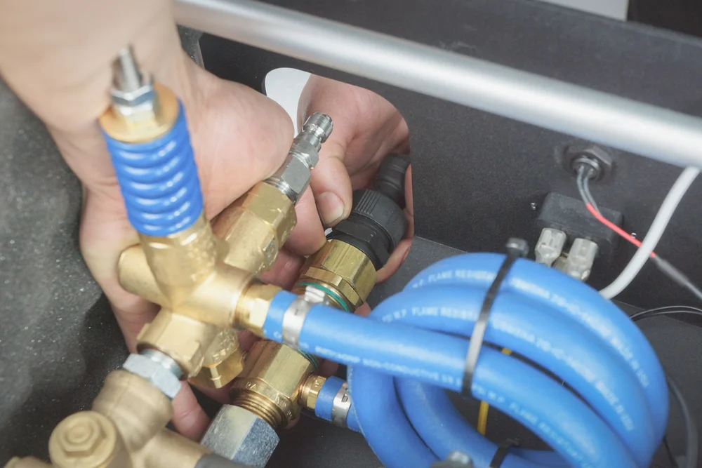 Cleaning the Water Inlet Filter — WAZER Support | The First Desktop ...
