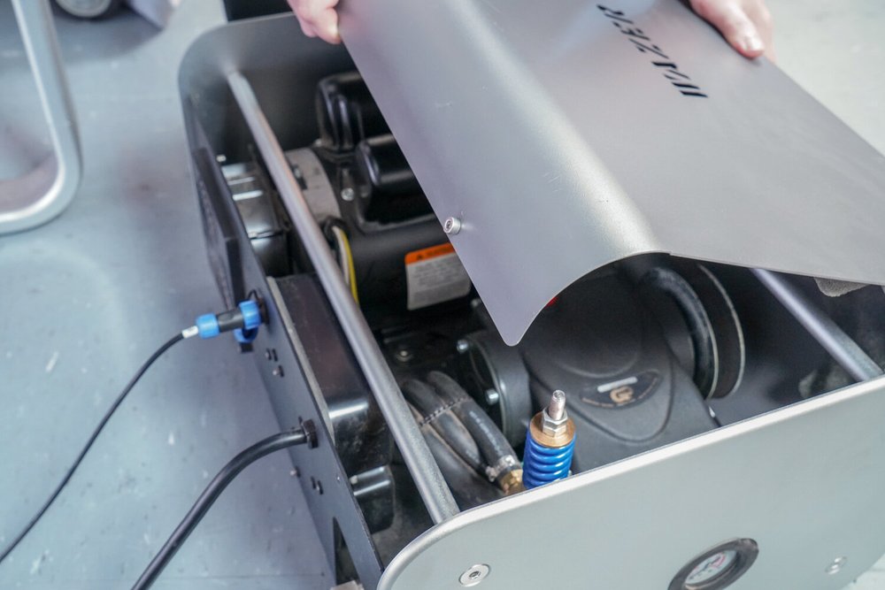 Pump Box Oil Change — WAZER Support | The First Desktop Waterjet.