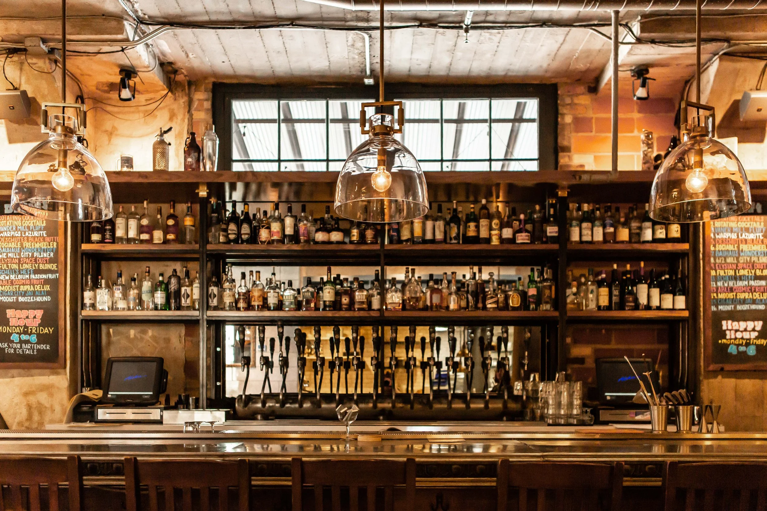 Borough | North Loop | Lunch, Happy Hour, Dinner