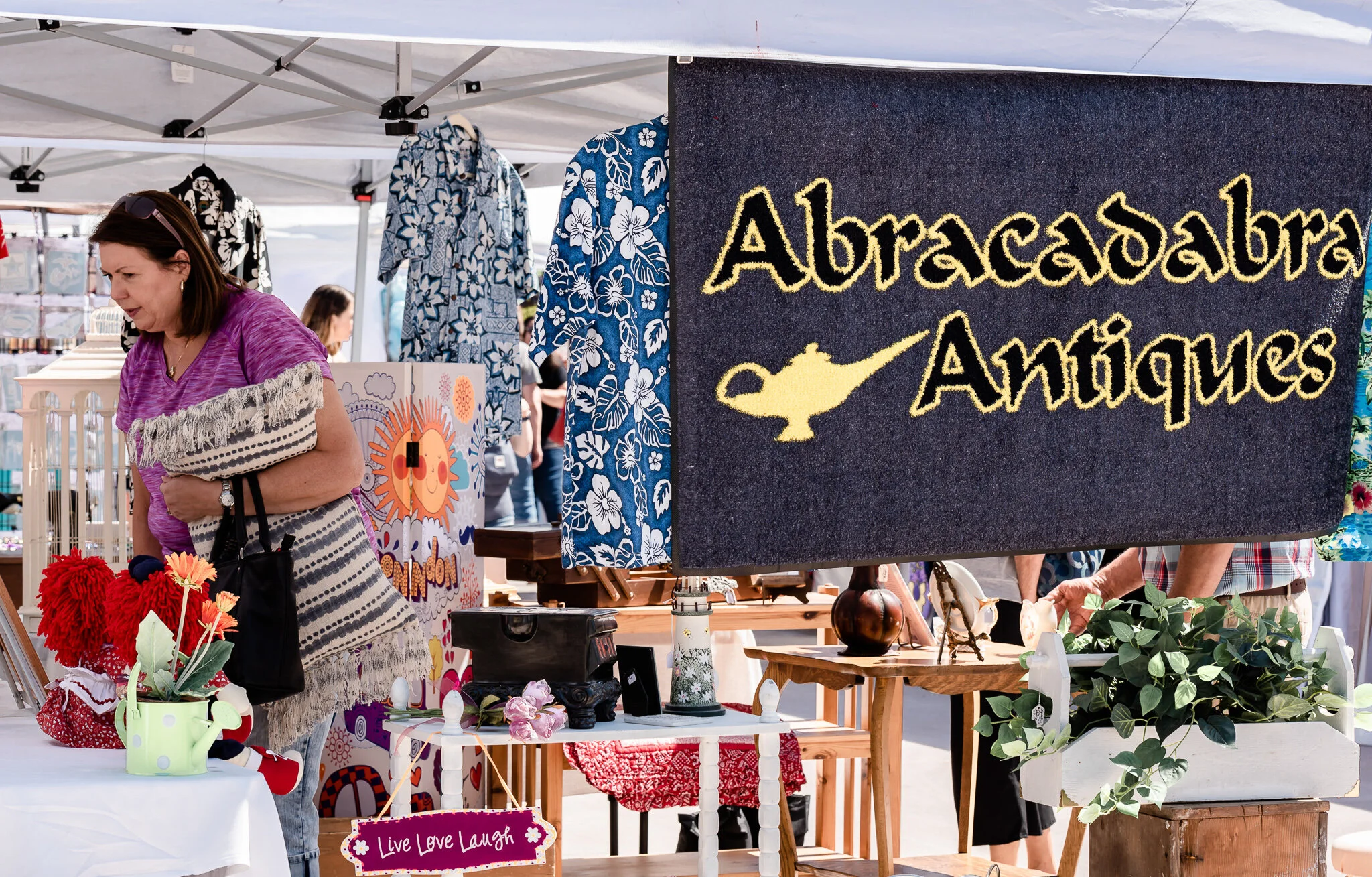 Mom's Celebrated at the Mother's Day Market — Indian Creek Plaza
