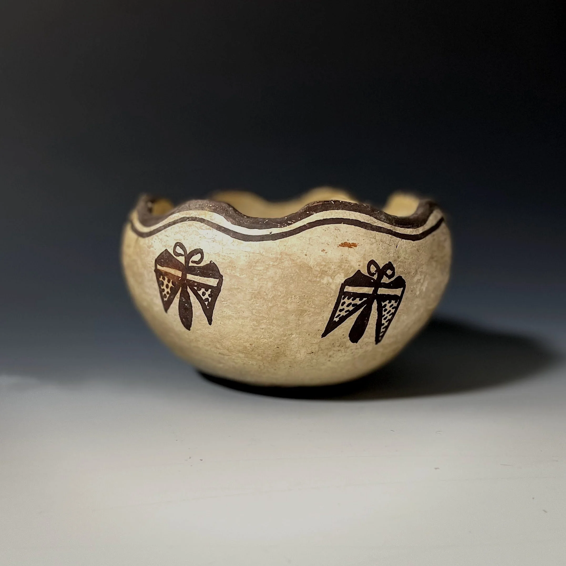 Vintage New Mexican Pueblo, Navajo Pottery & Ceramic Art at Kimosabé, Taos