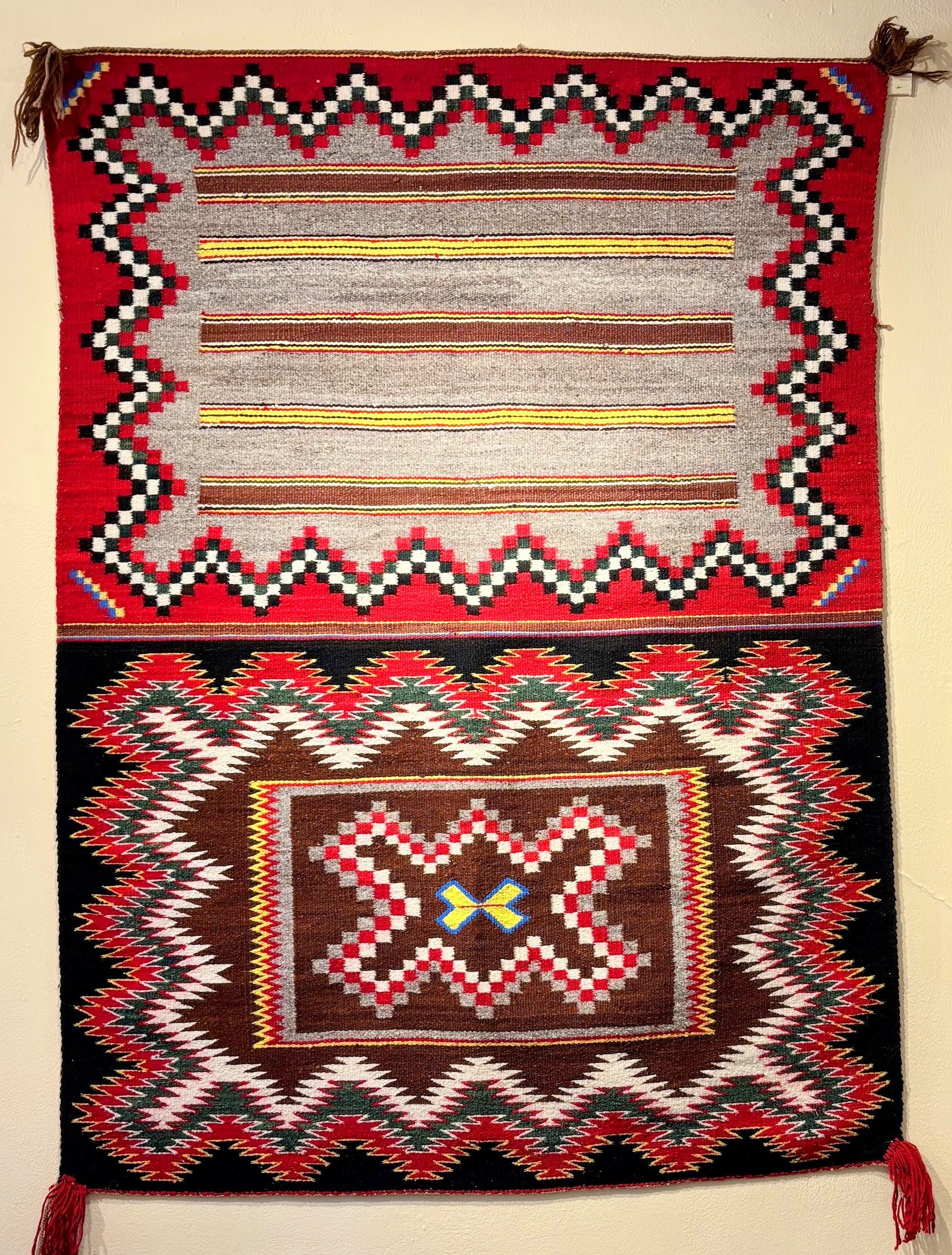 Vintage Native American, Navajo Rugs & Blankets at Kimosabé, Taos