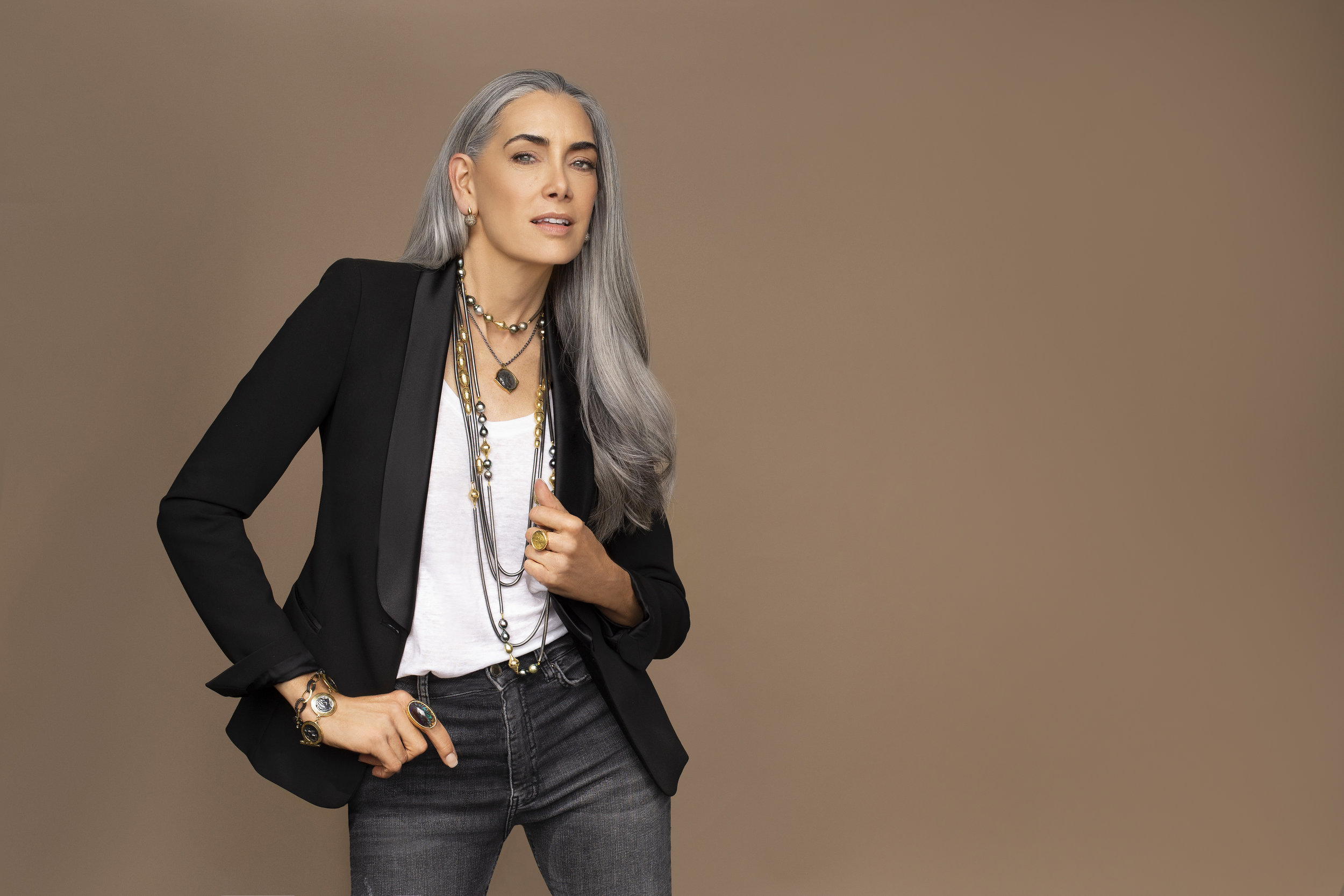 About — Manon Crespi