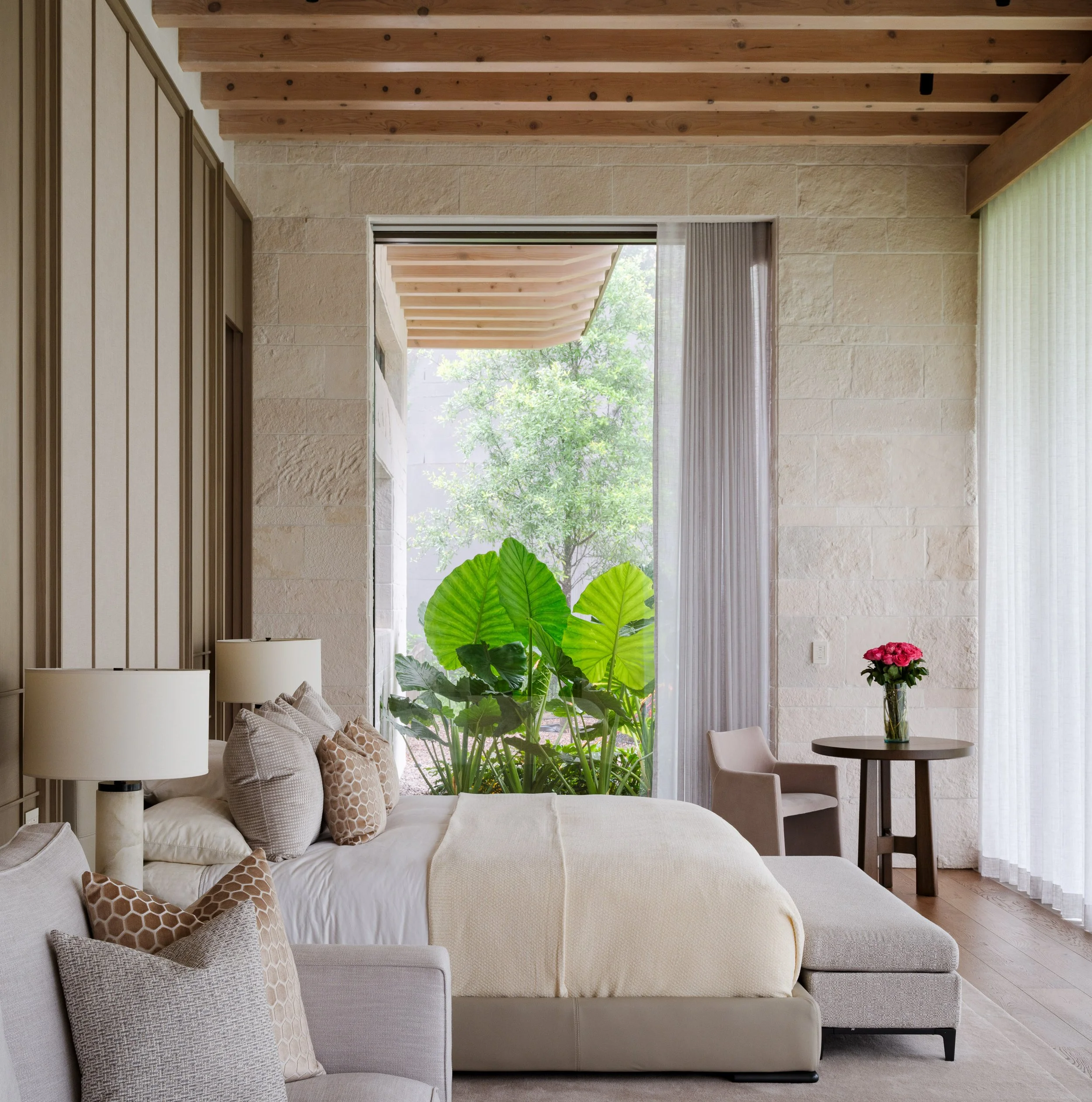 Casa Farias — Mike Kelley