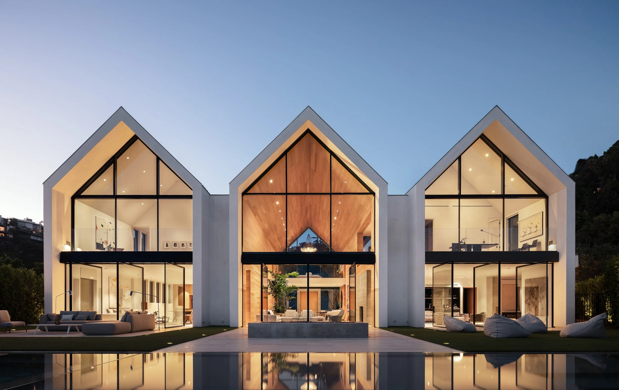 Mike Kelley: Architectural Photographer