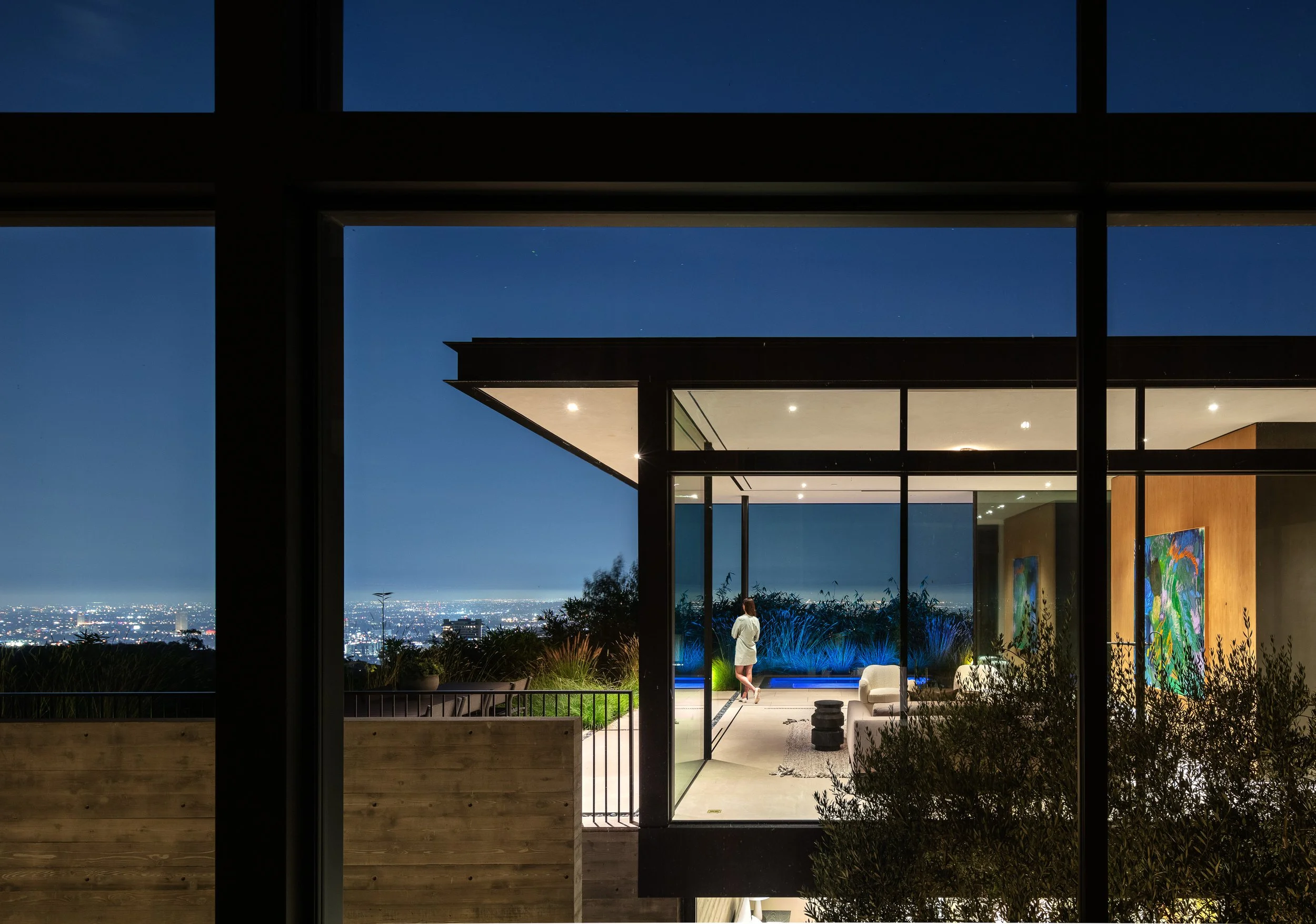 Mike Kelley: Architectural Photographer