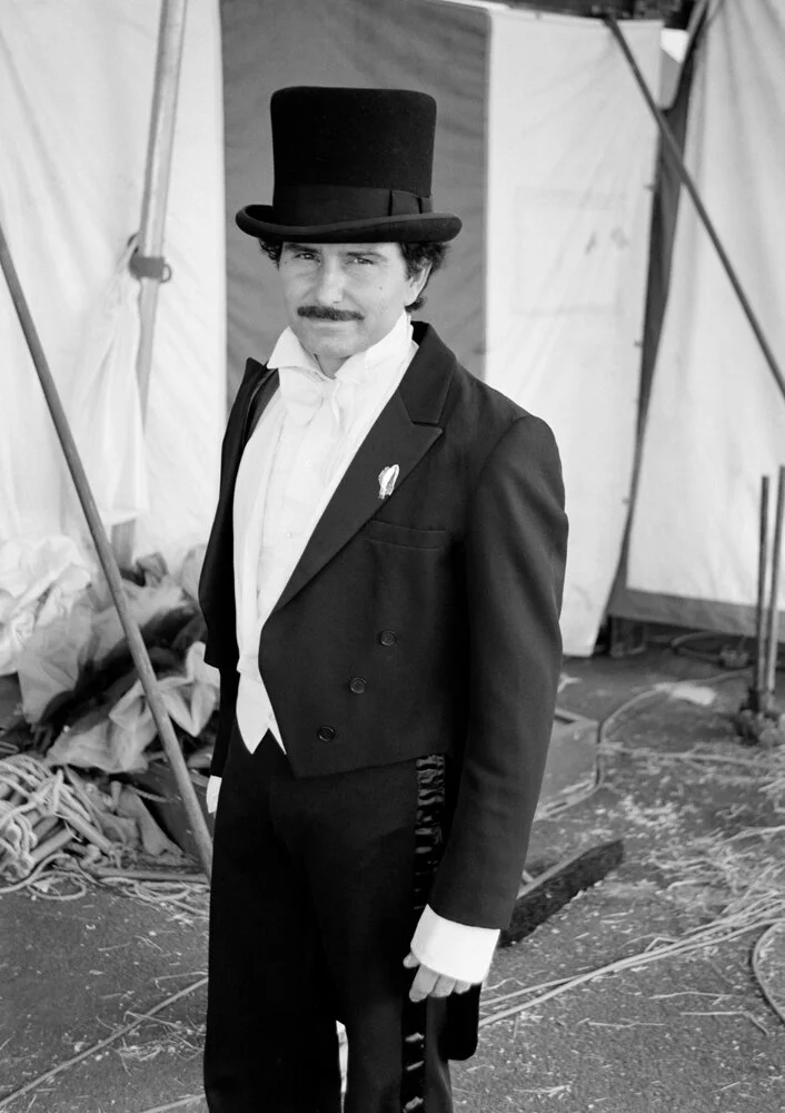 Book Review: "Kicking Sawdust: Running Away with the Circus and ...