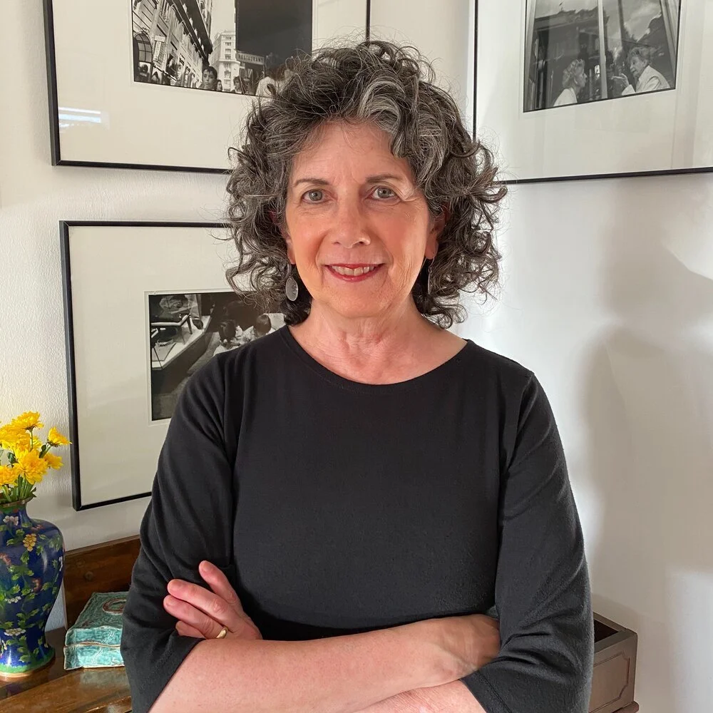 Book Review: "Personal History” by Carole Glauber — Analog Forever Magazine