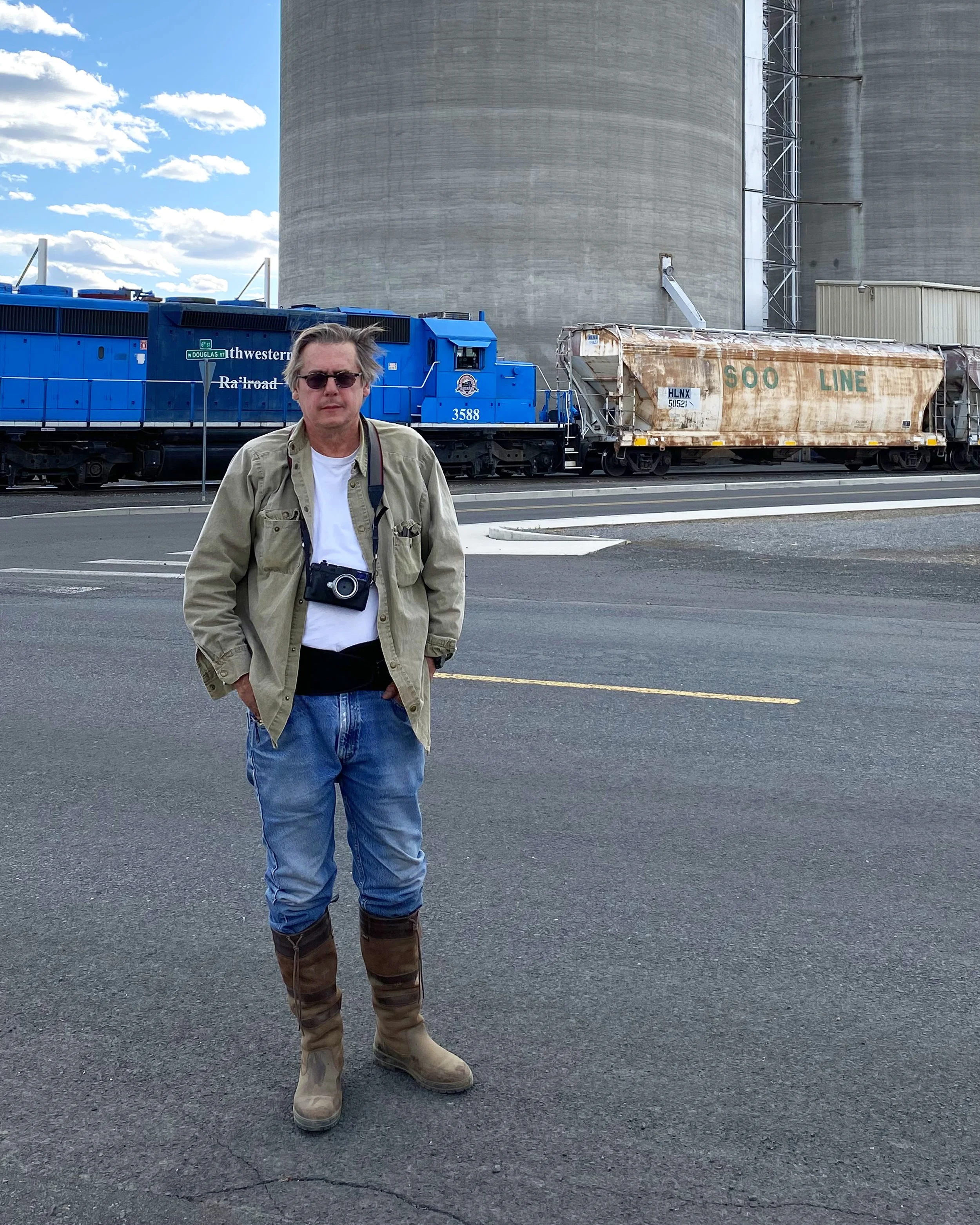 Featured Photographer: Vincent Ricardel - "The Way Back" — Analog ...