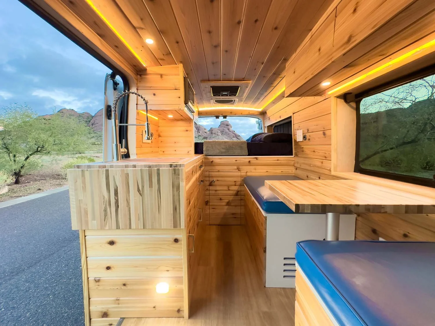 Benefits of Van Expos