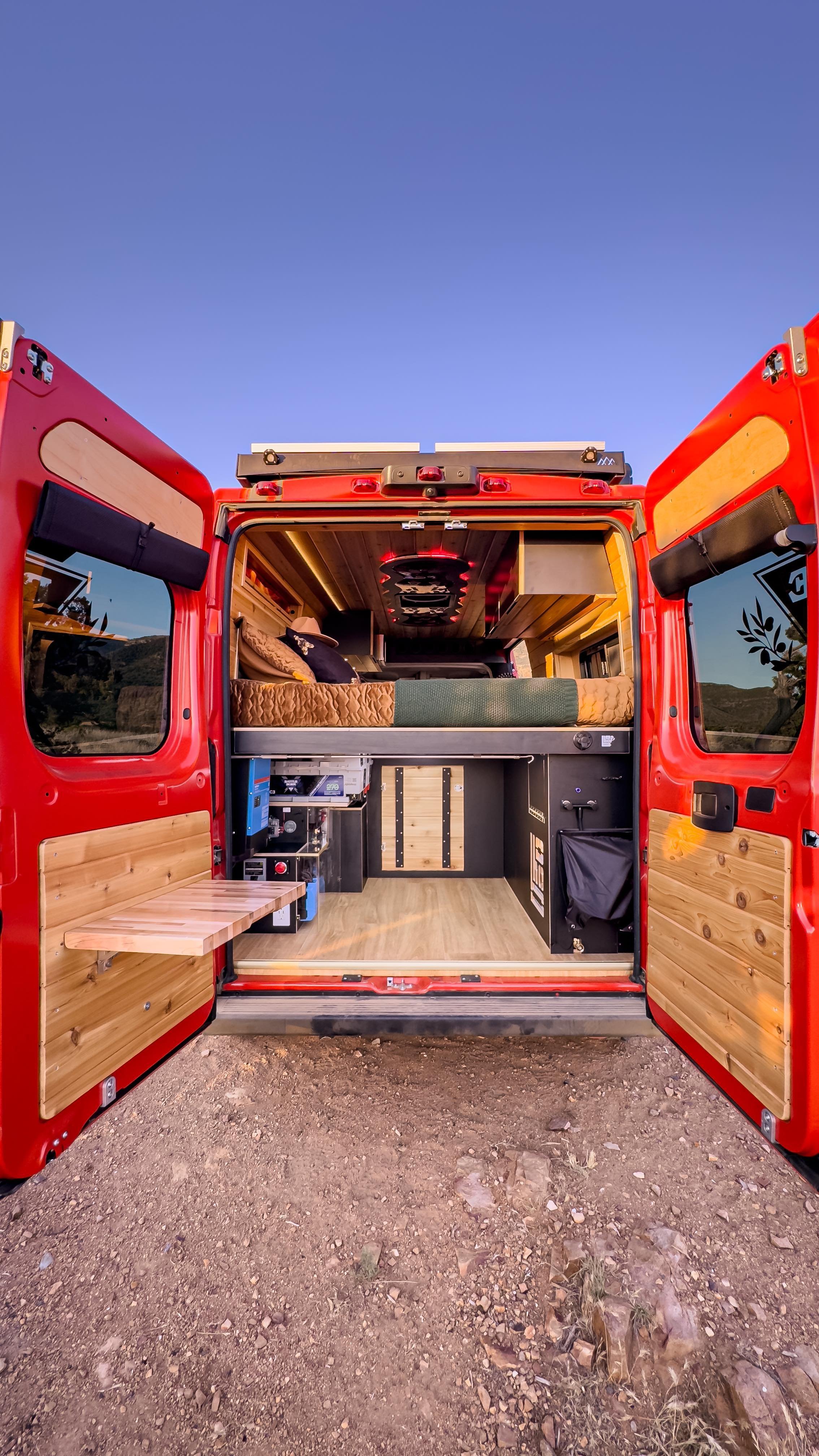 BUTTERFLY RAM Promaster Camper Van