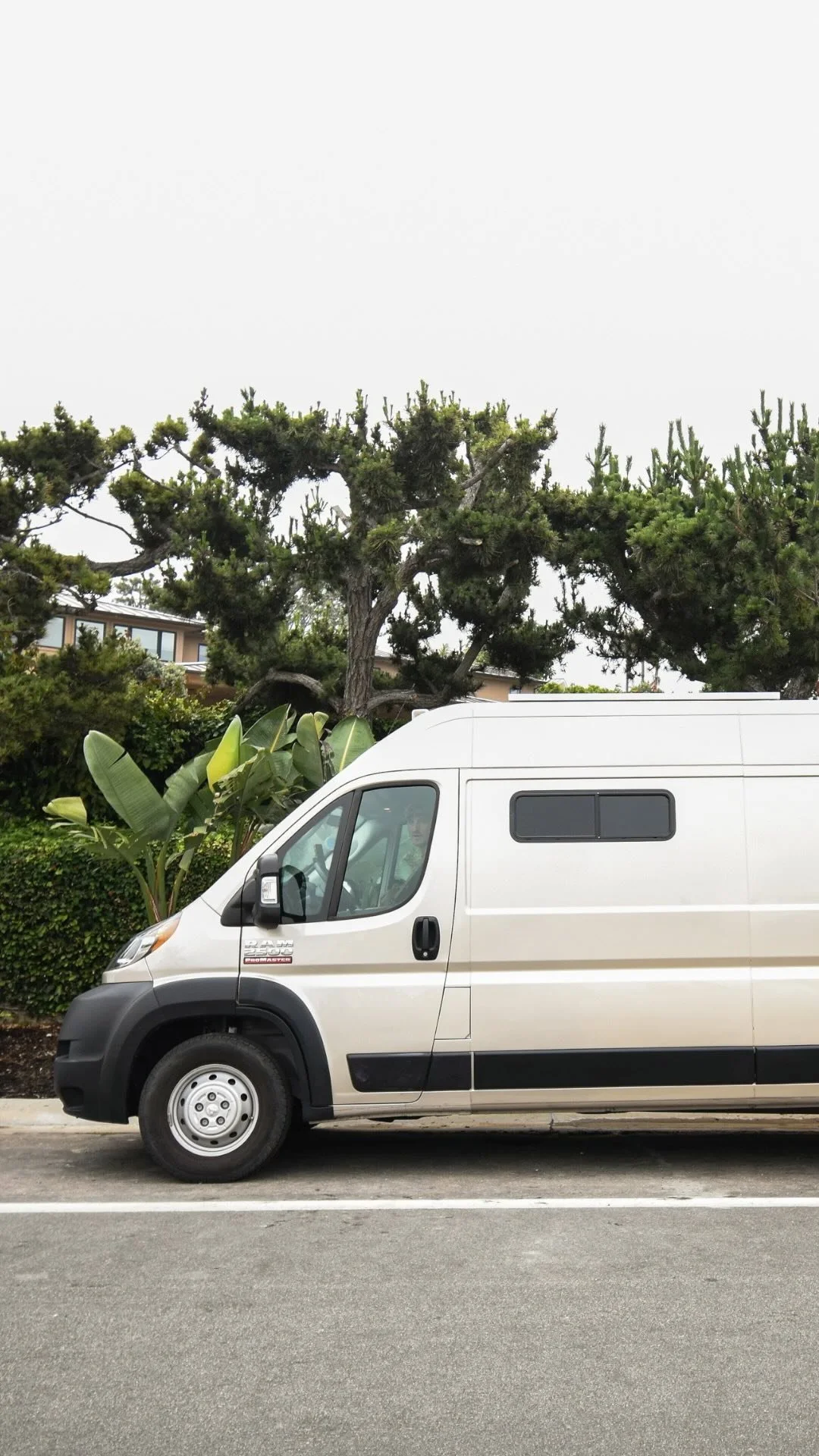 WOLF Ford E-Series Camper Van