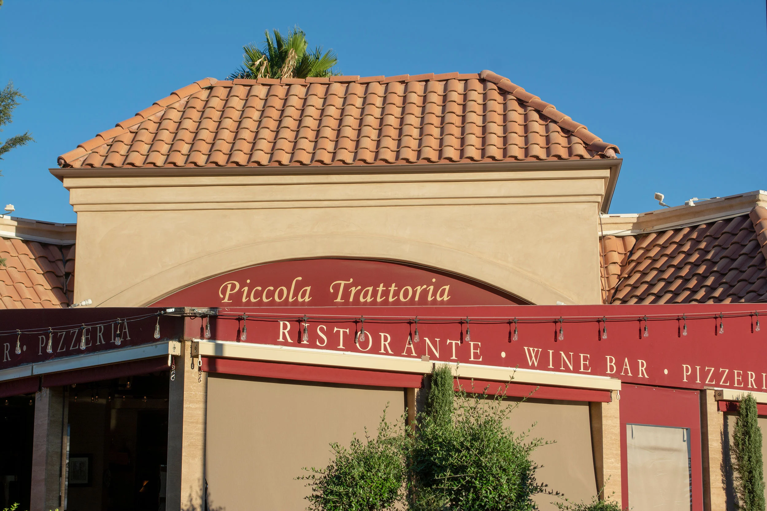 Contact and Hours — Piccola Trattoria