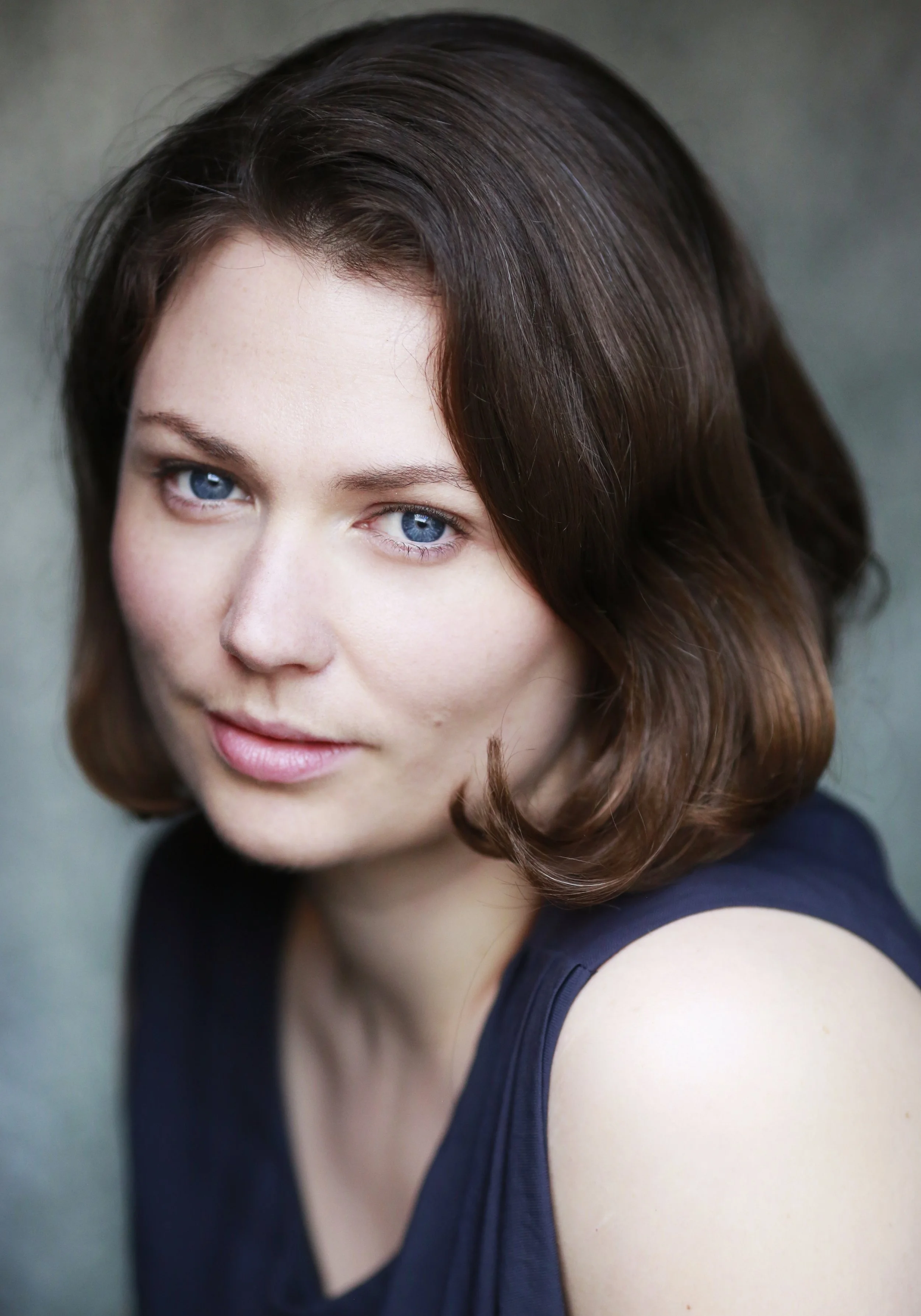 Q&A with soprano Hazel Neighbour — DEBUT