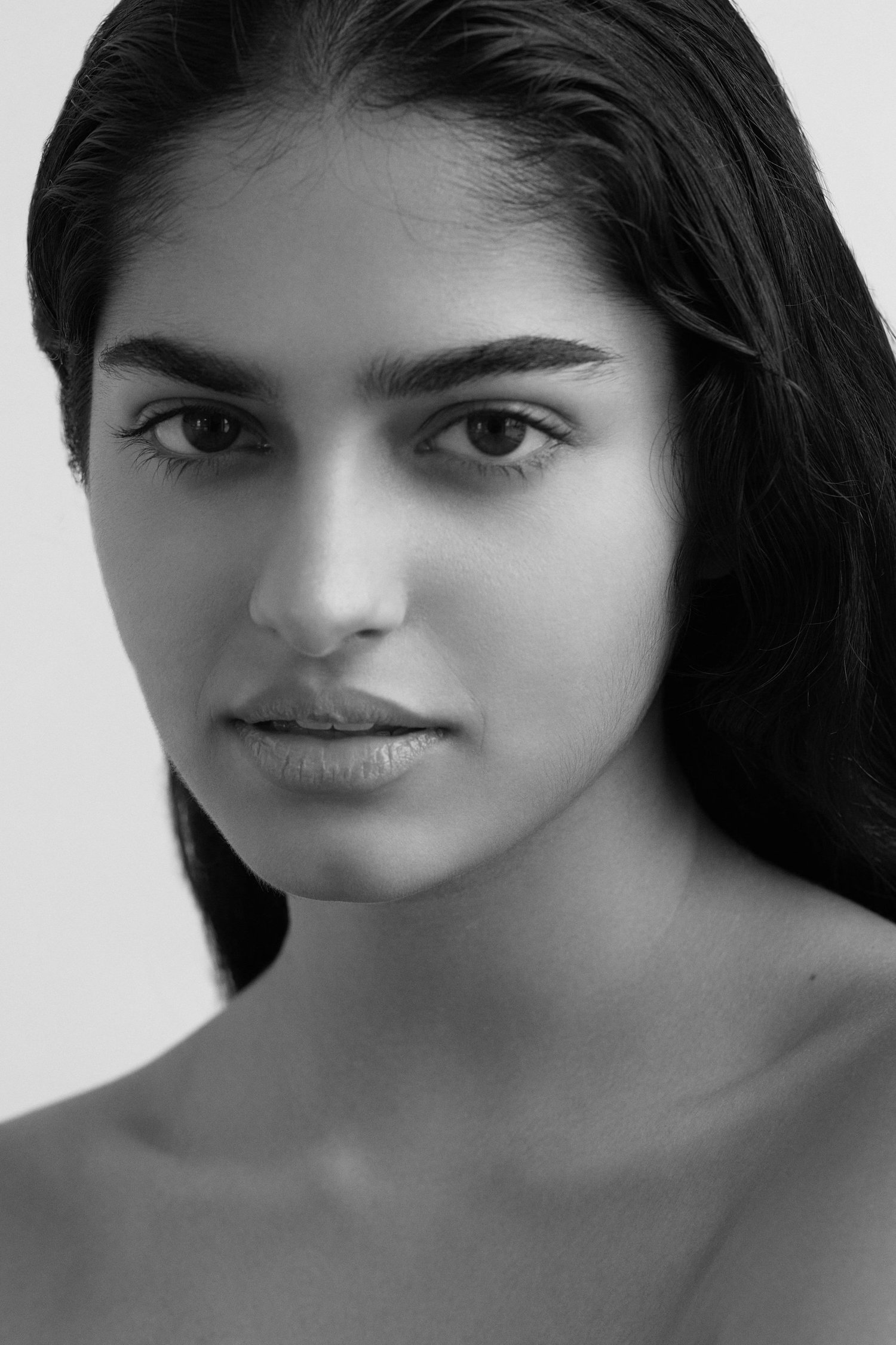 WOMEN — JONES MODEL MANAGEMENT