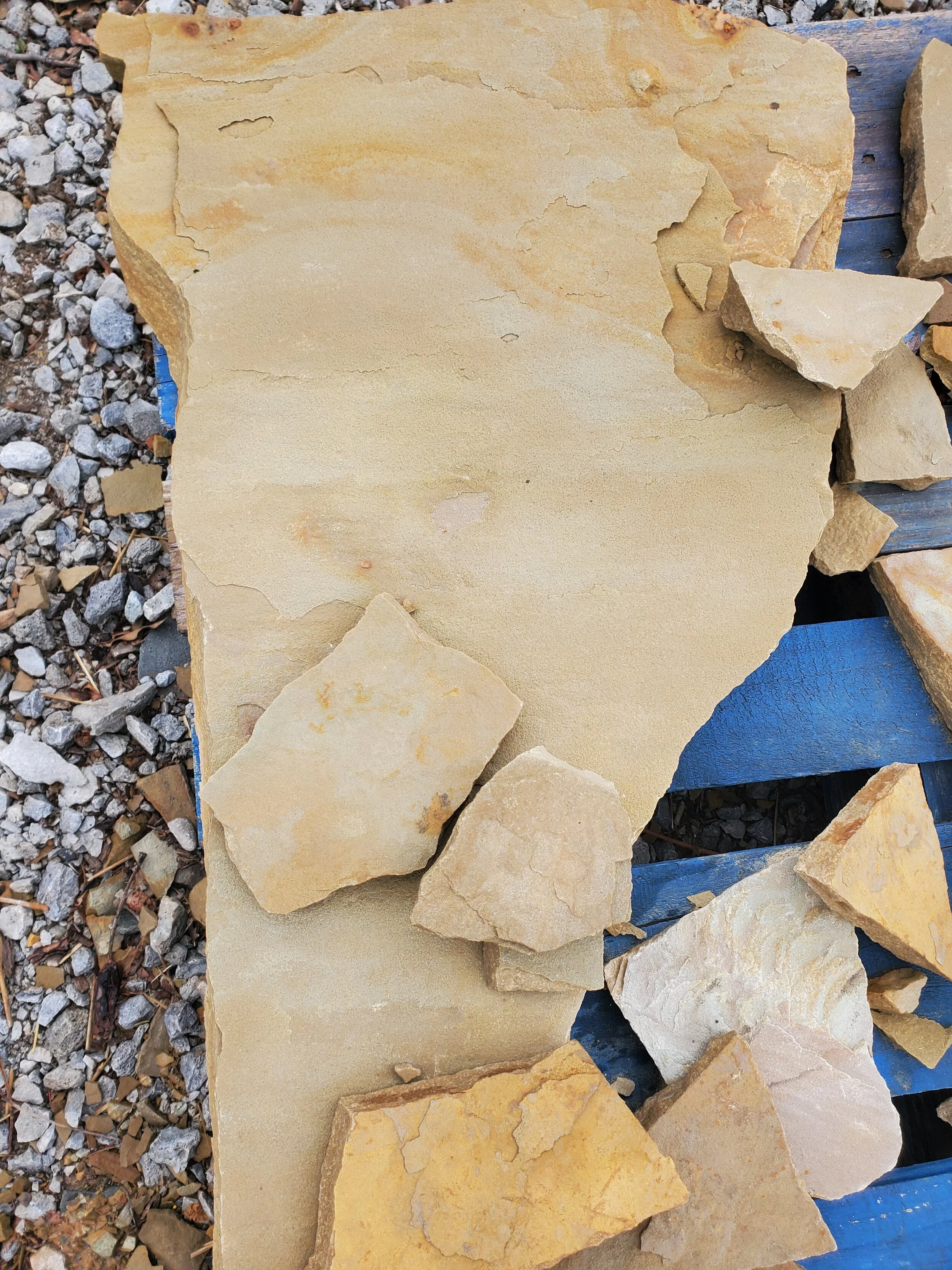 Flagstone — Wrede Rocks & Mulch