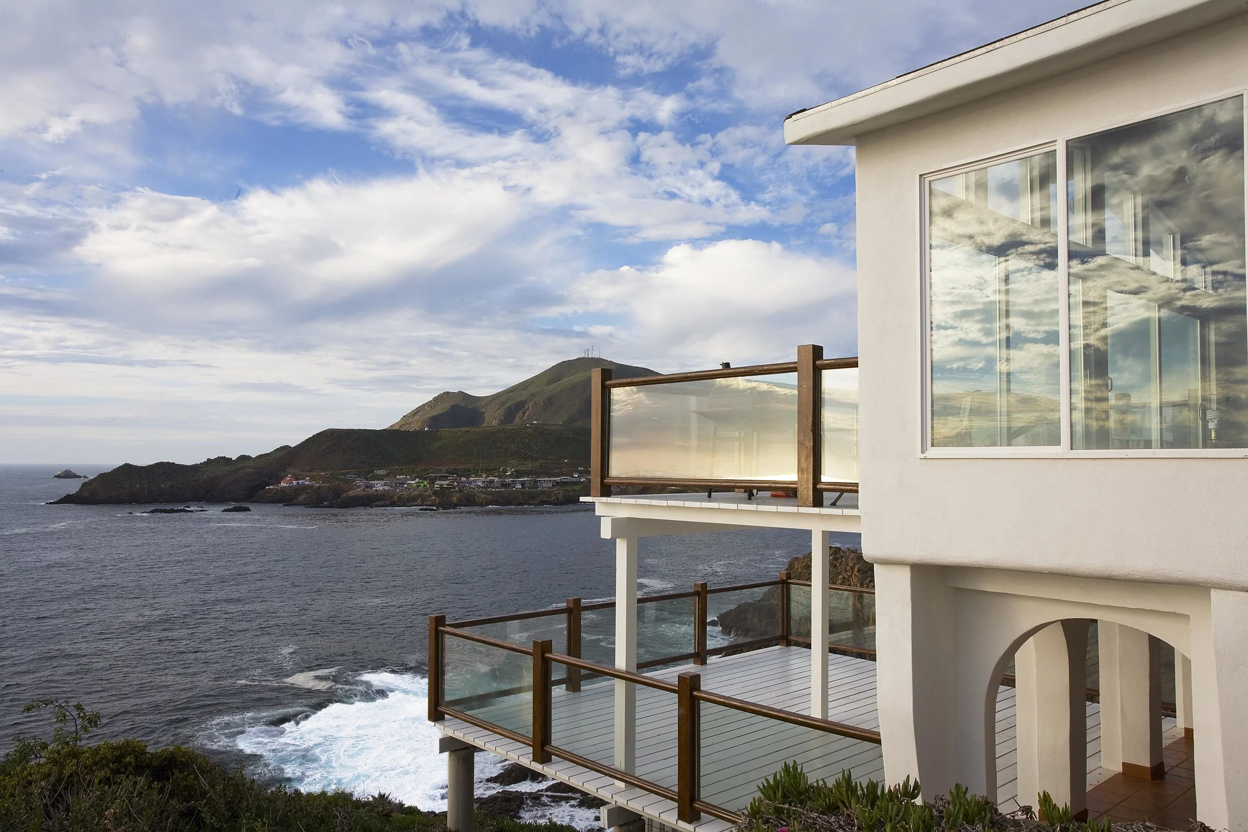 A Private Oceanside Castle Where Fantasy Is Reality — Baja Off the Grid