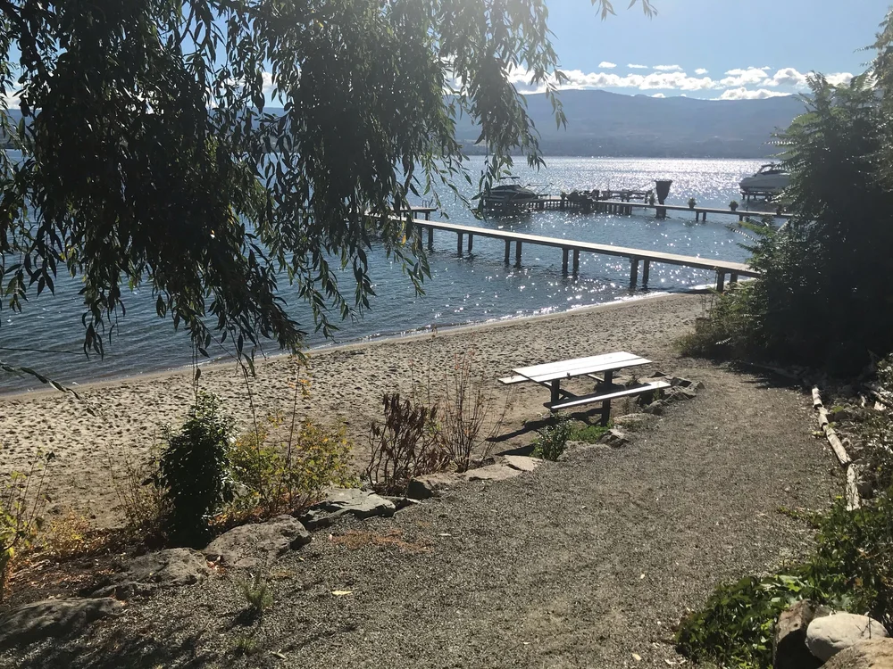 Casa Rio Waterfront Park, West Kelowna — Exploratory Glory Media Travel ...