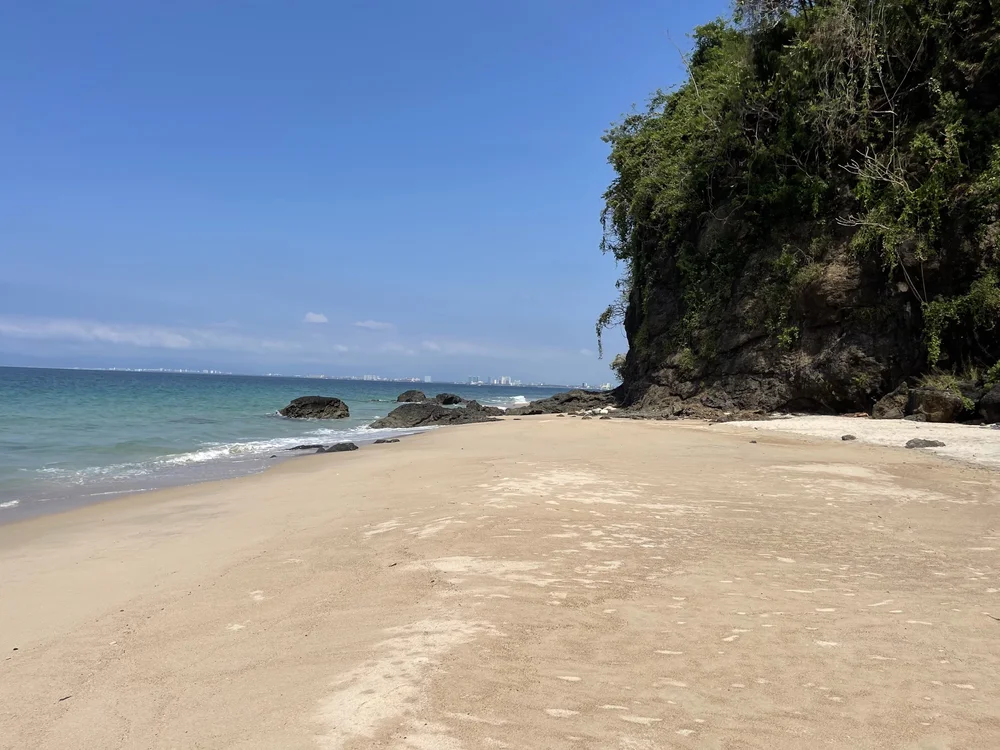 Playa Punta Negra, Puerto Vallarta — Exploratory Glory Media Travel and ...
