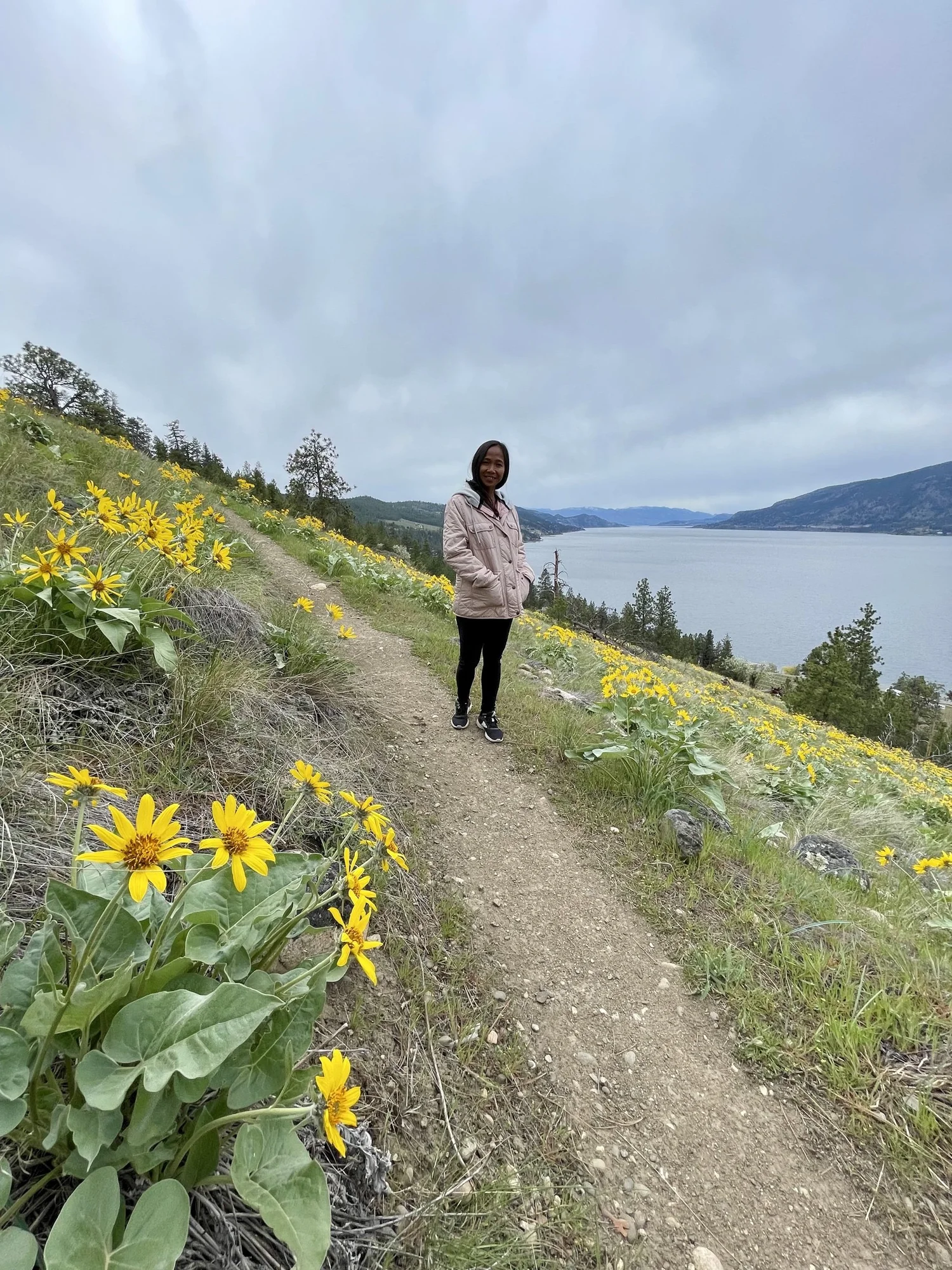 Full Loop Trail, Okanagan Centre — Exploratory Glory Media Travel and ...