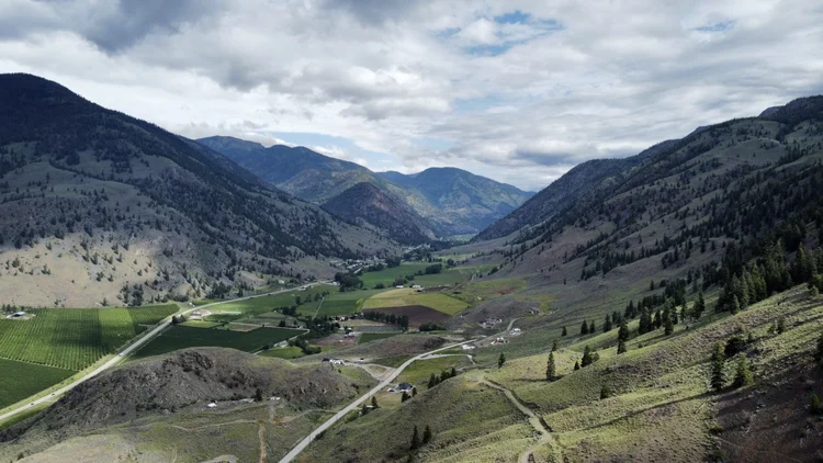 Keremeos Lower Tower Trail (Pincushion Trailhead) — Exploratory Glory ...