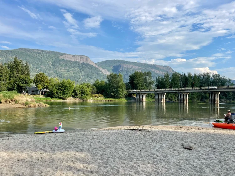 Shuswap River Picnic Area, Cherryville, British Columbia — Exploratory ...