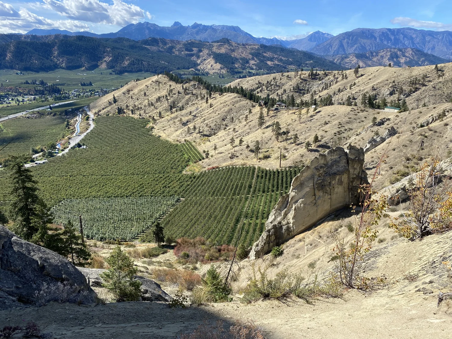 Peshatin Pinnacles State Park, Washington — Exploratory Glory Media ...