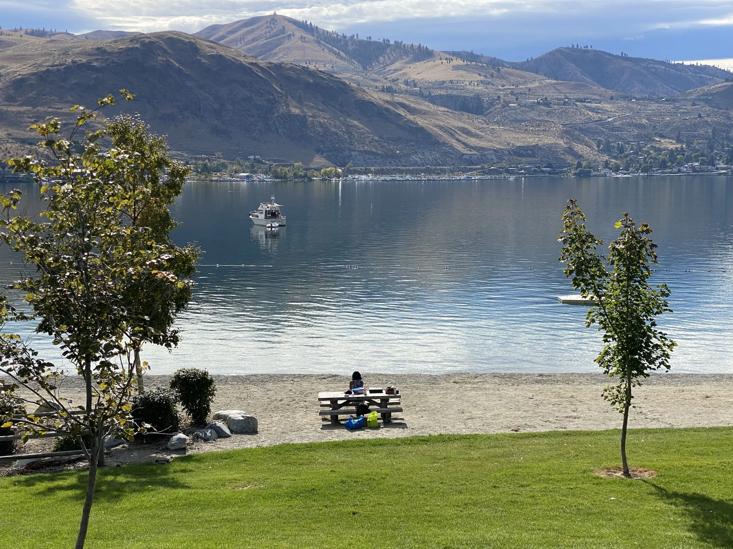 Don Morse Memorial Park, Lake Chelan, Washington — Exploratory Glory ...