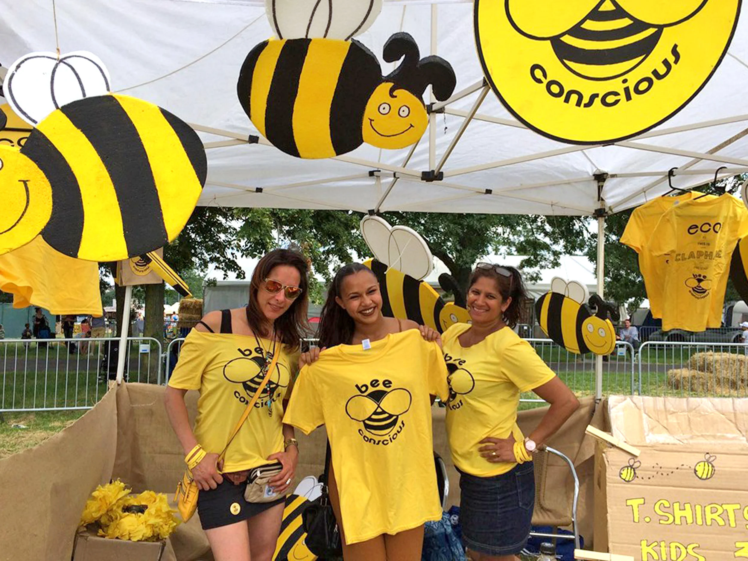 BEE CONSCIOUS, community, festival, bees, Pilar Camino Alcon, Piluca ...