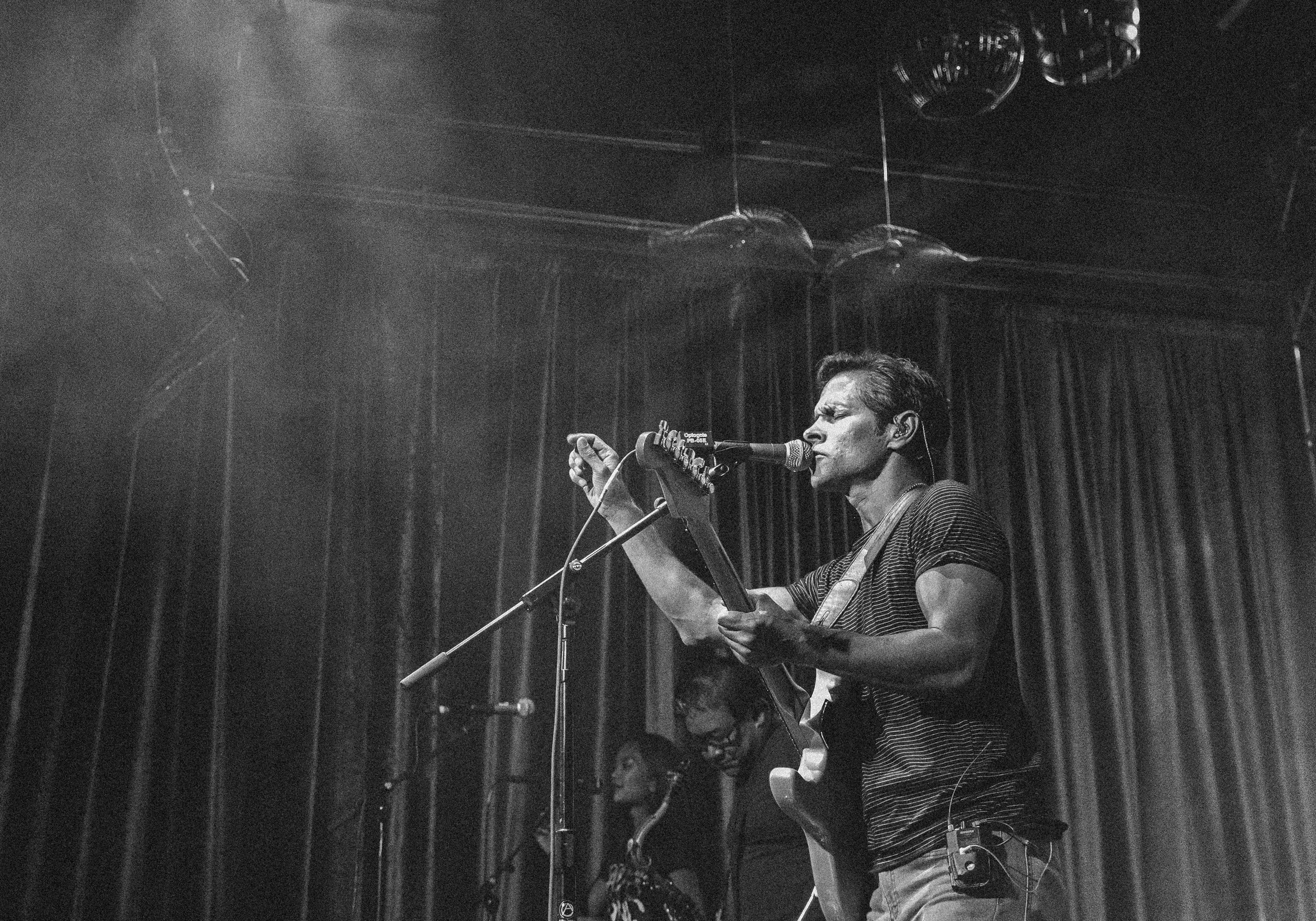 Damon Castillo Band EPK — Damon Castillo