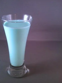 Star Wars: The Force Awakens: Luke Skywalker Blue Milk Cocktail Recipe ...