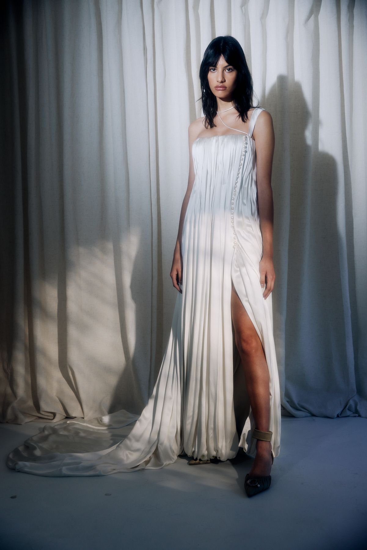 INTO THE NIGHT '22 COLLECTION | L'ETO BRIDAL
