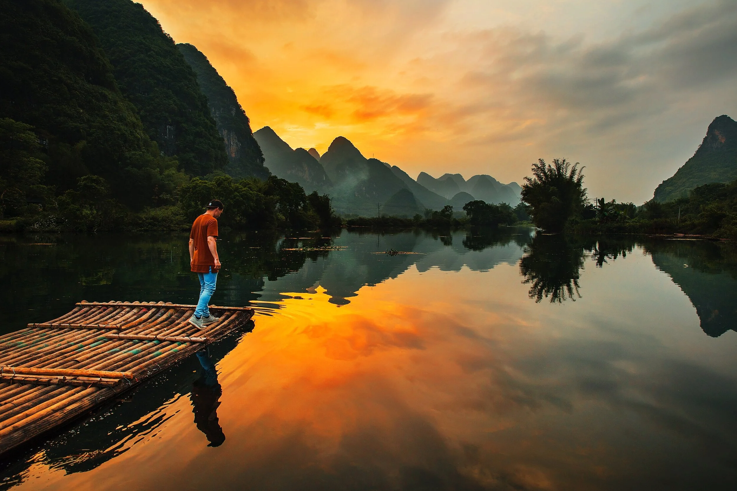 Try To Build Raft Man