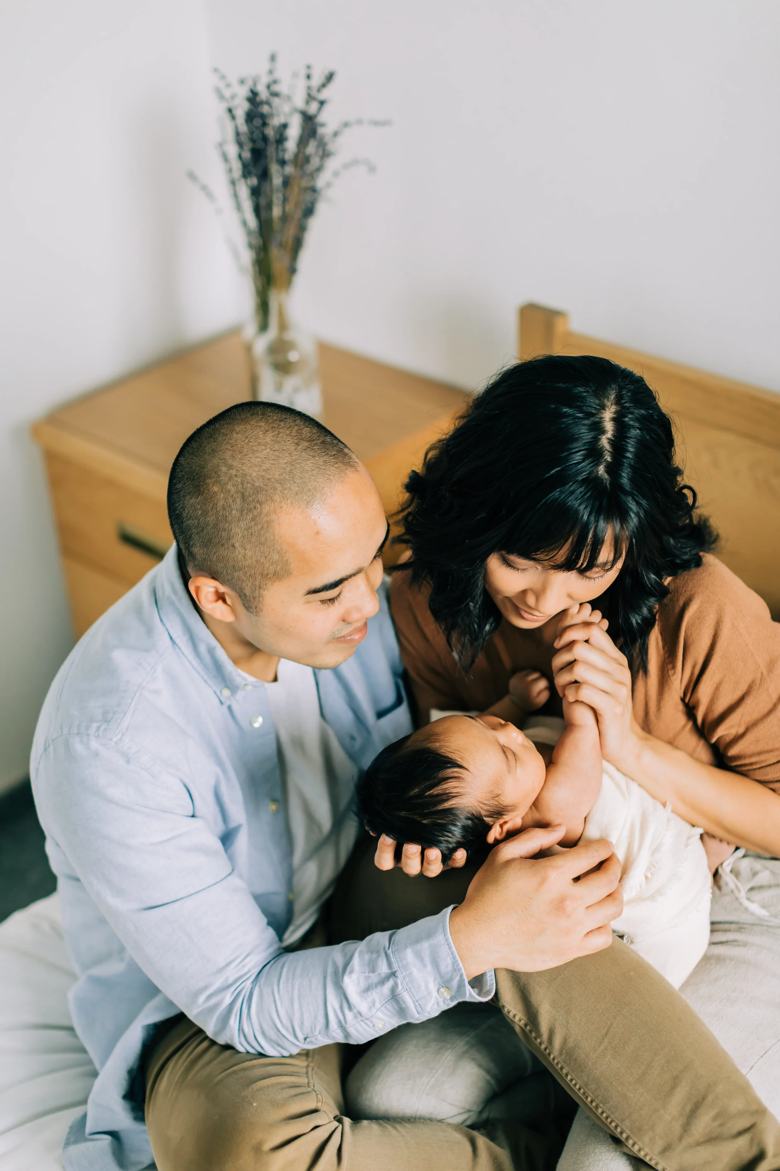 Why In-Home Newborn Sessions Are The Bee's Knees — Quesenberry Photography