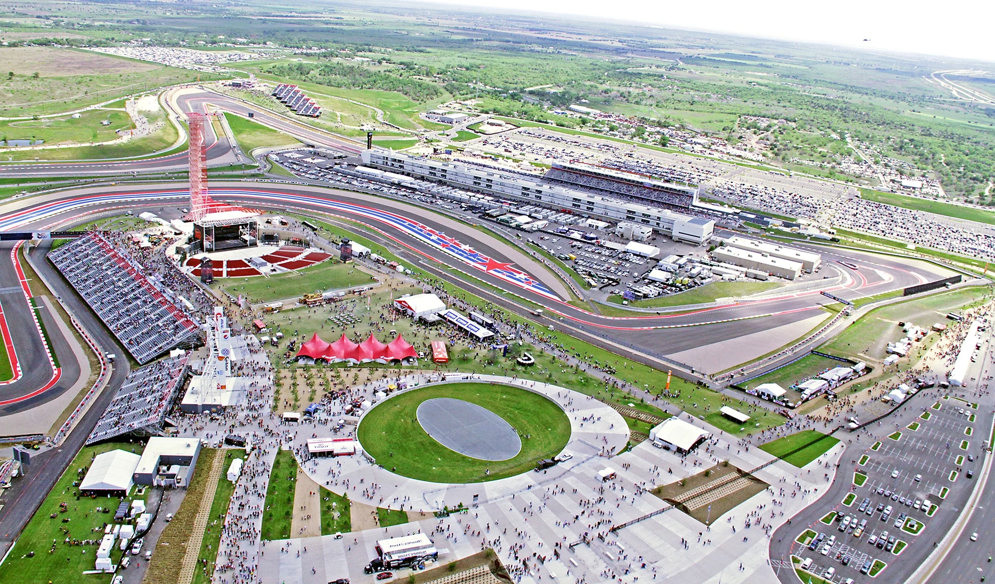 Austin360 Amphitheater — Miró Rivera Architects | Residential ...