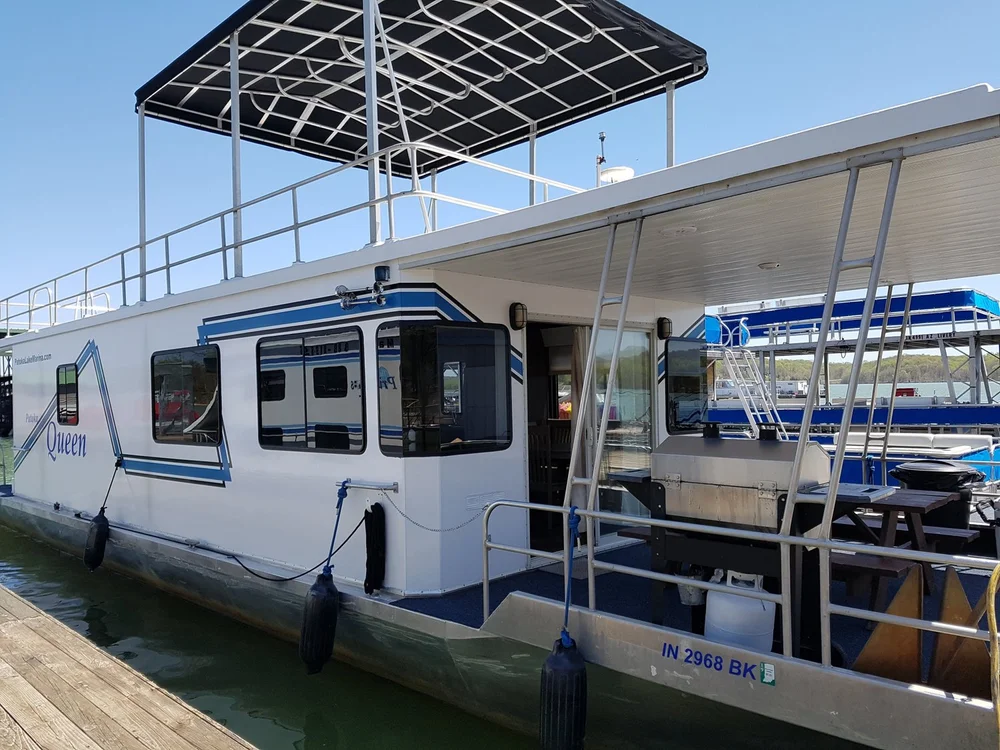 Houseboats — Patoka Lake Marina & Lodging