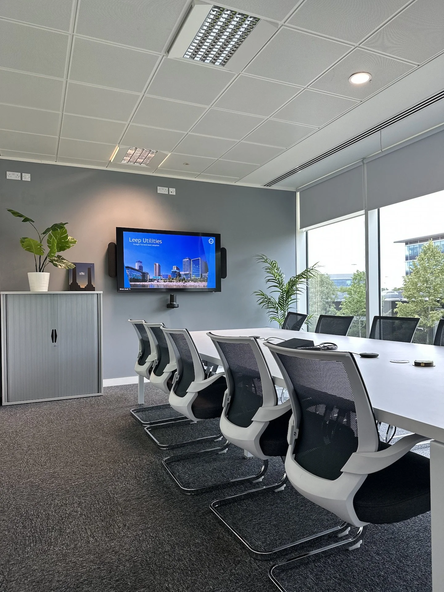 Leep Utilities - Straightforward Connections