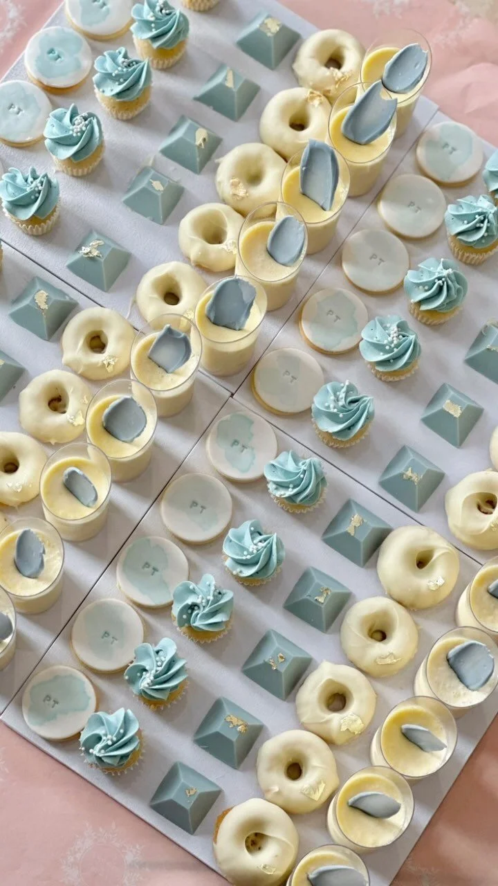 GALLERY — Cookies & Crumbs