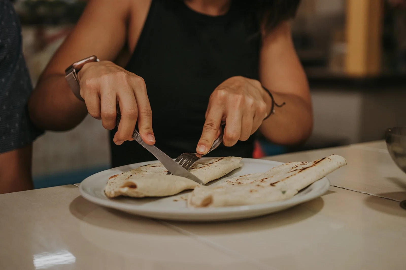 Tips and Strategies for Eating Healthily at Restaurants