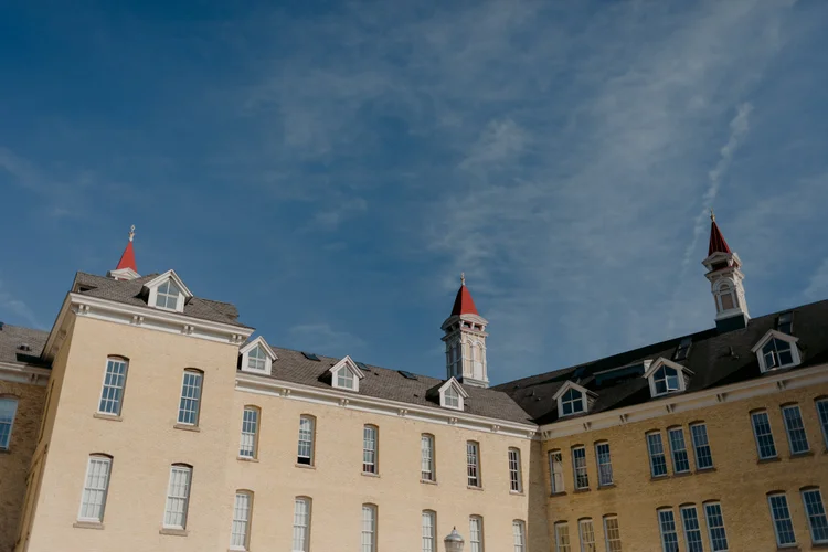 Traverse City Travel Guide to The Grand Traverse Commons — Roost North