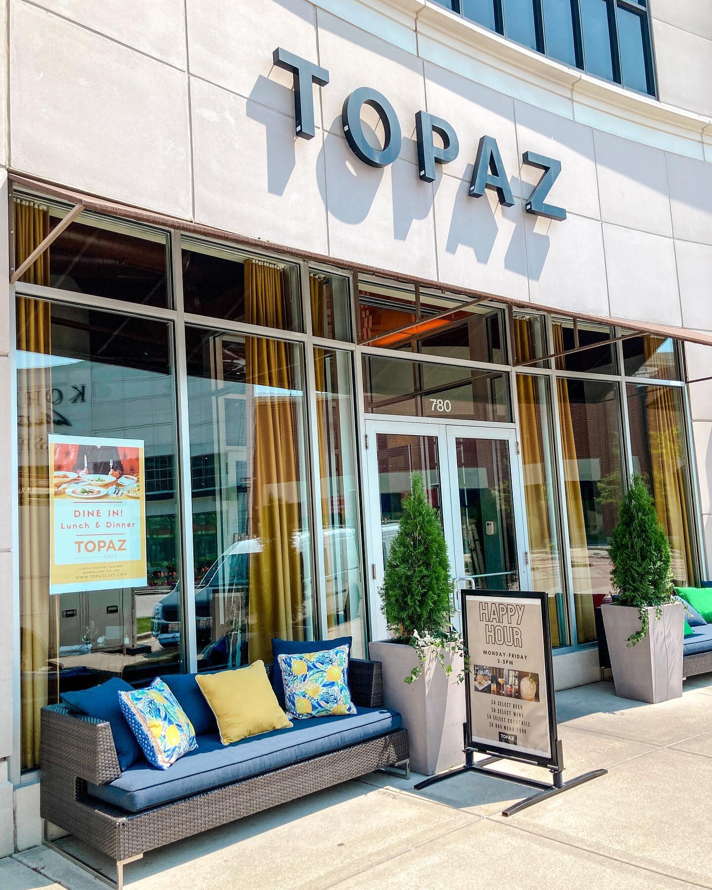 Topaz Cafe