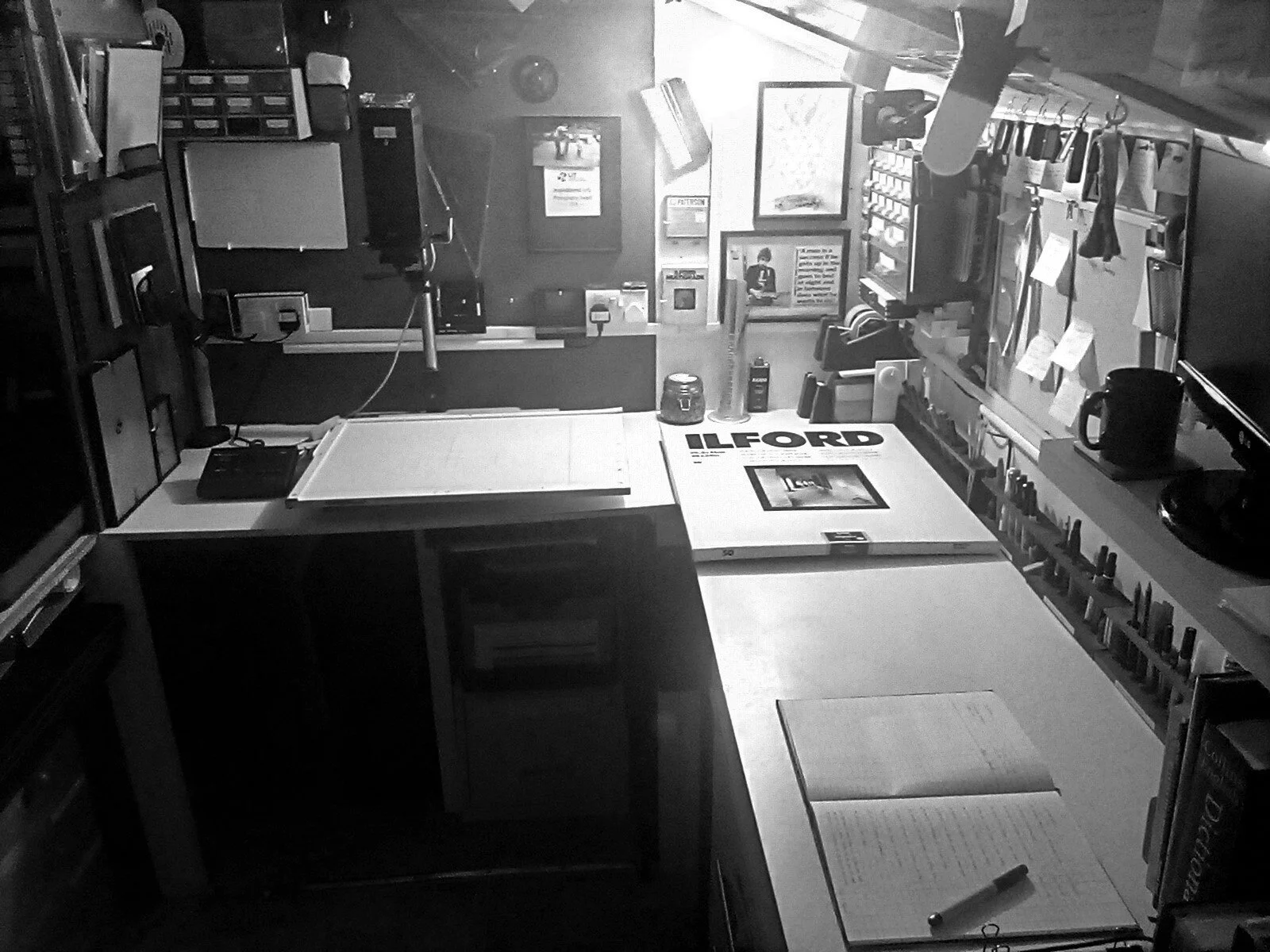 Artist Info — Mark E. Howard