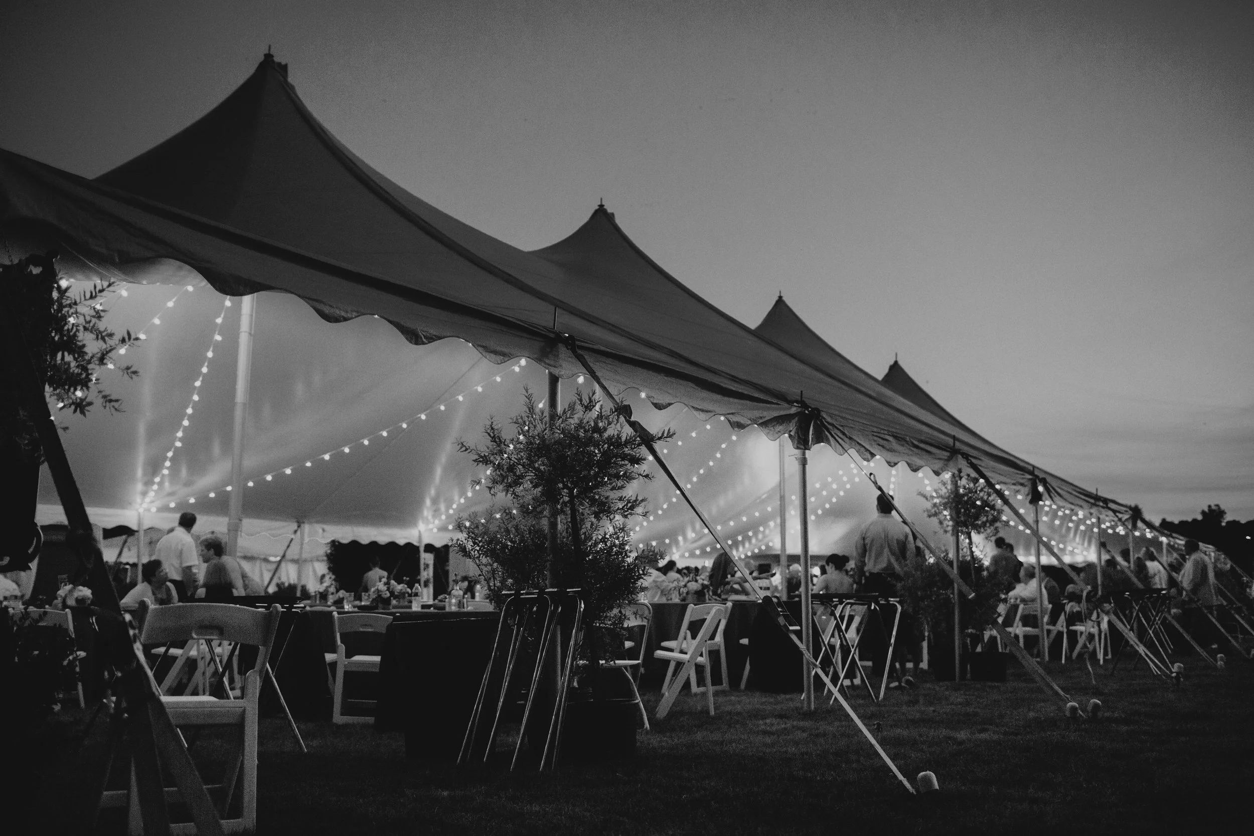 What Is A Wedding Coordinator And How Does It Differ From A Wedding What Is A Wedding Coordinator And How Does It Differ From A Wedding