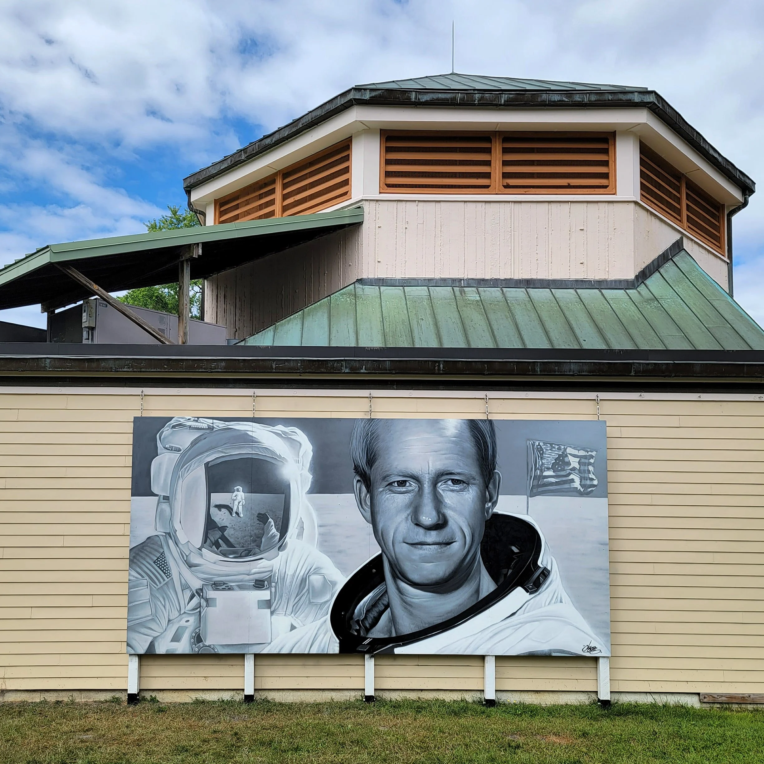 Jeks One Mural ESM — Bright Walls