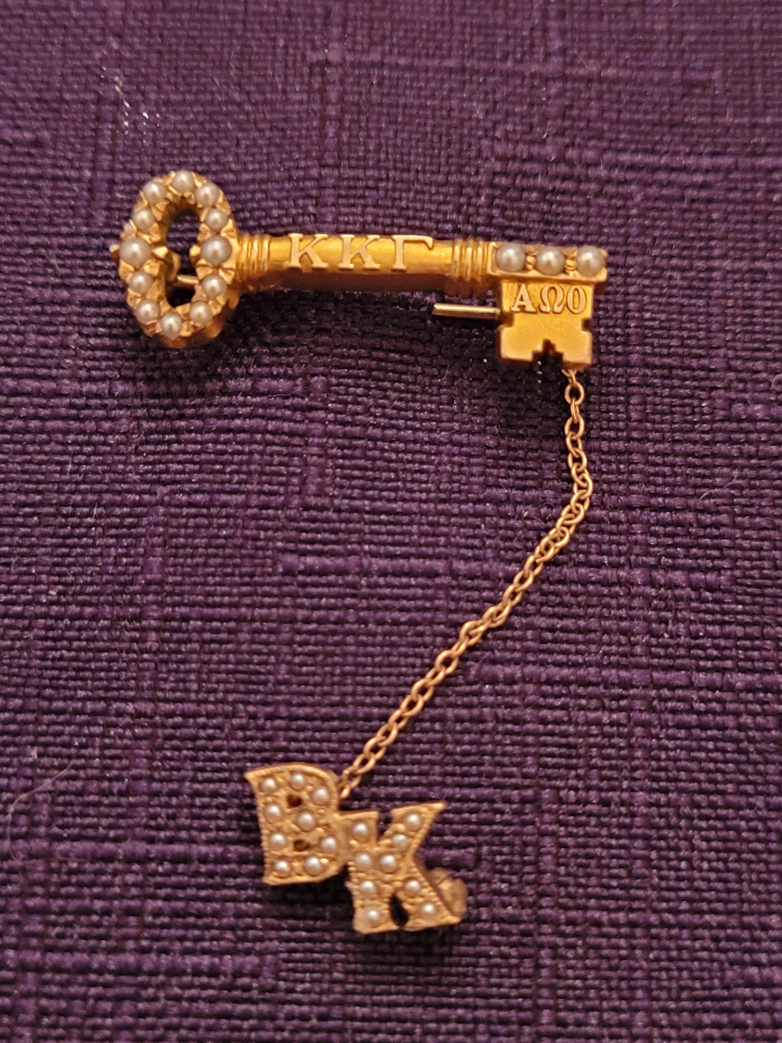 The Golden Key of Kappa Kappa Gamma