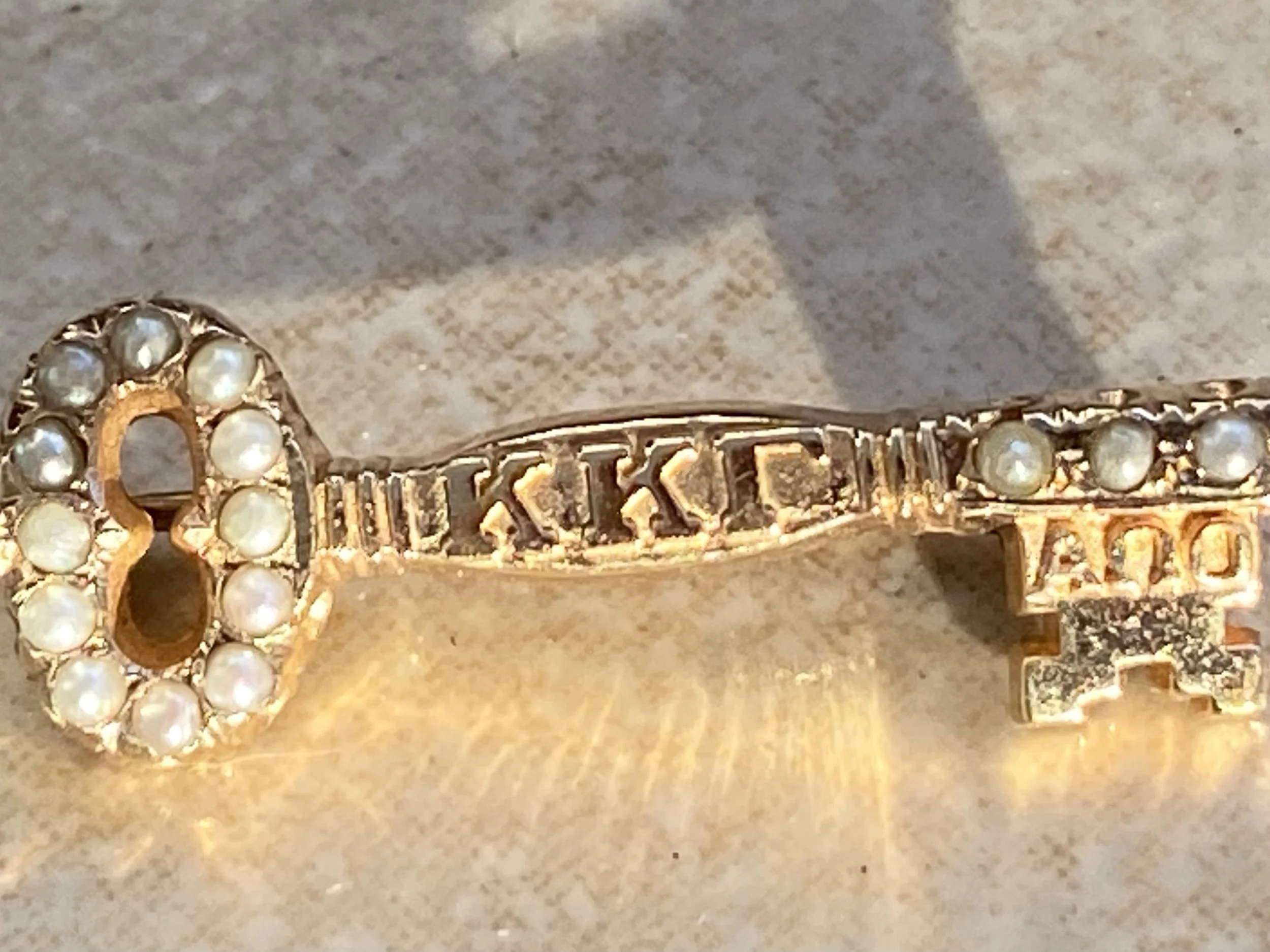 The Golden Key of Kappa Kappa Gamma
