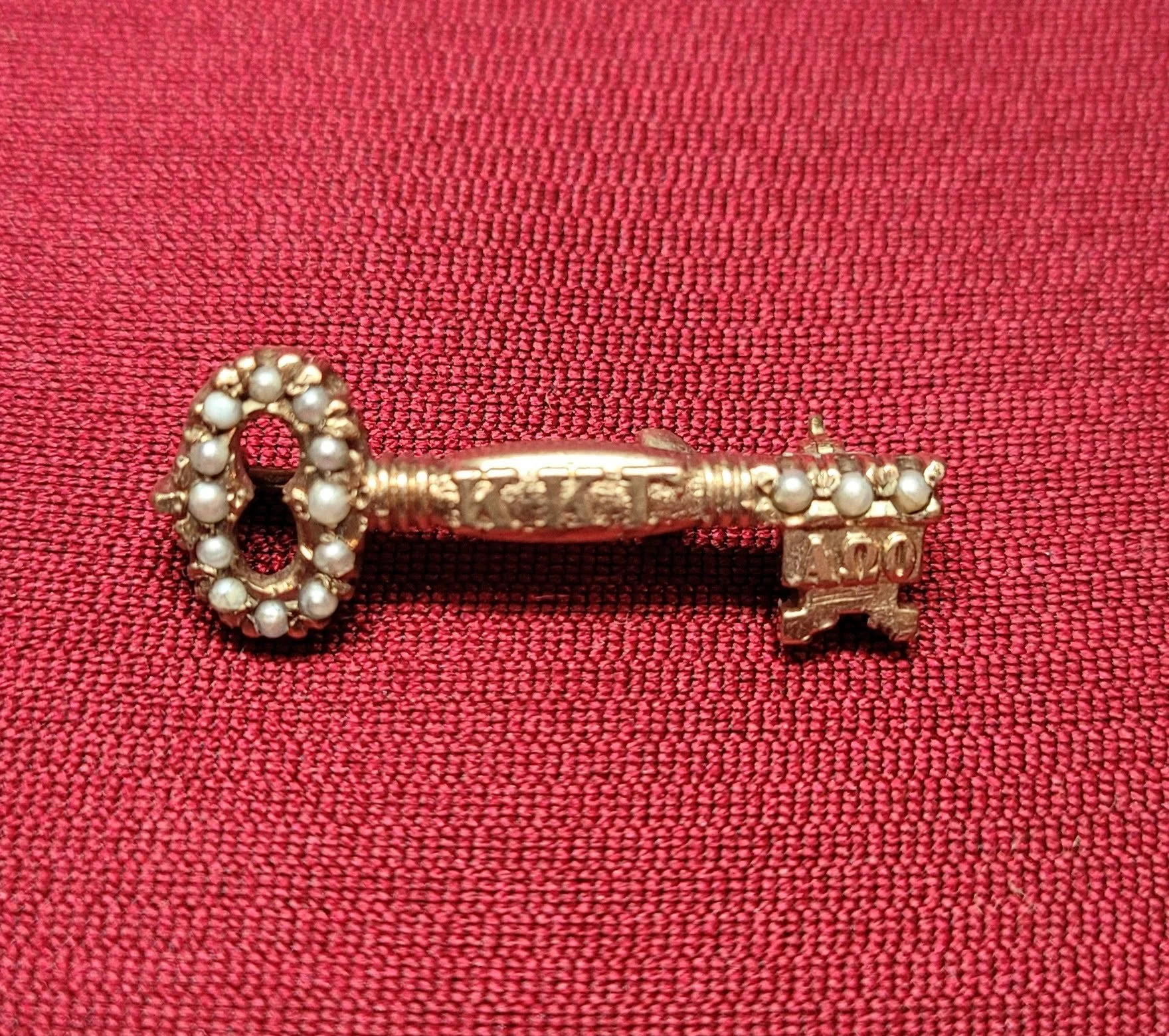 The Golden Key of Kappa Kappa Gamma ...is on vacation the month of June ...