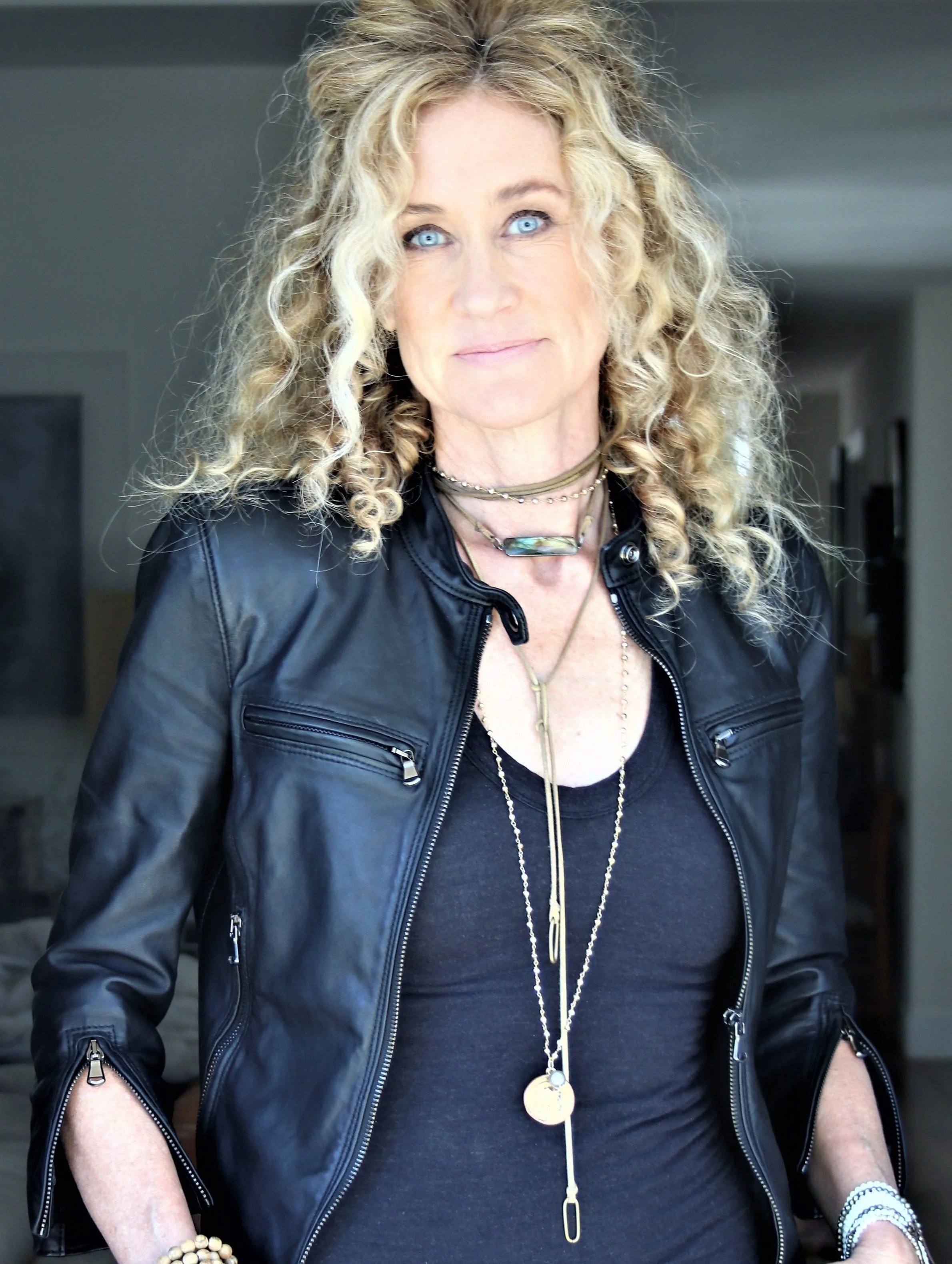 ABOUT — BethHoffmanDesign.com