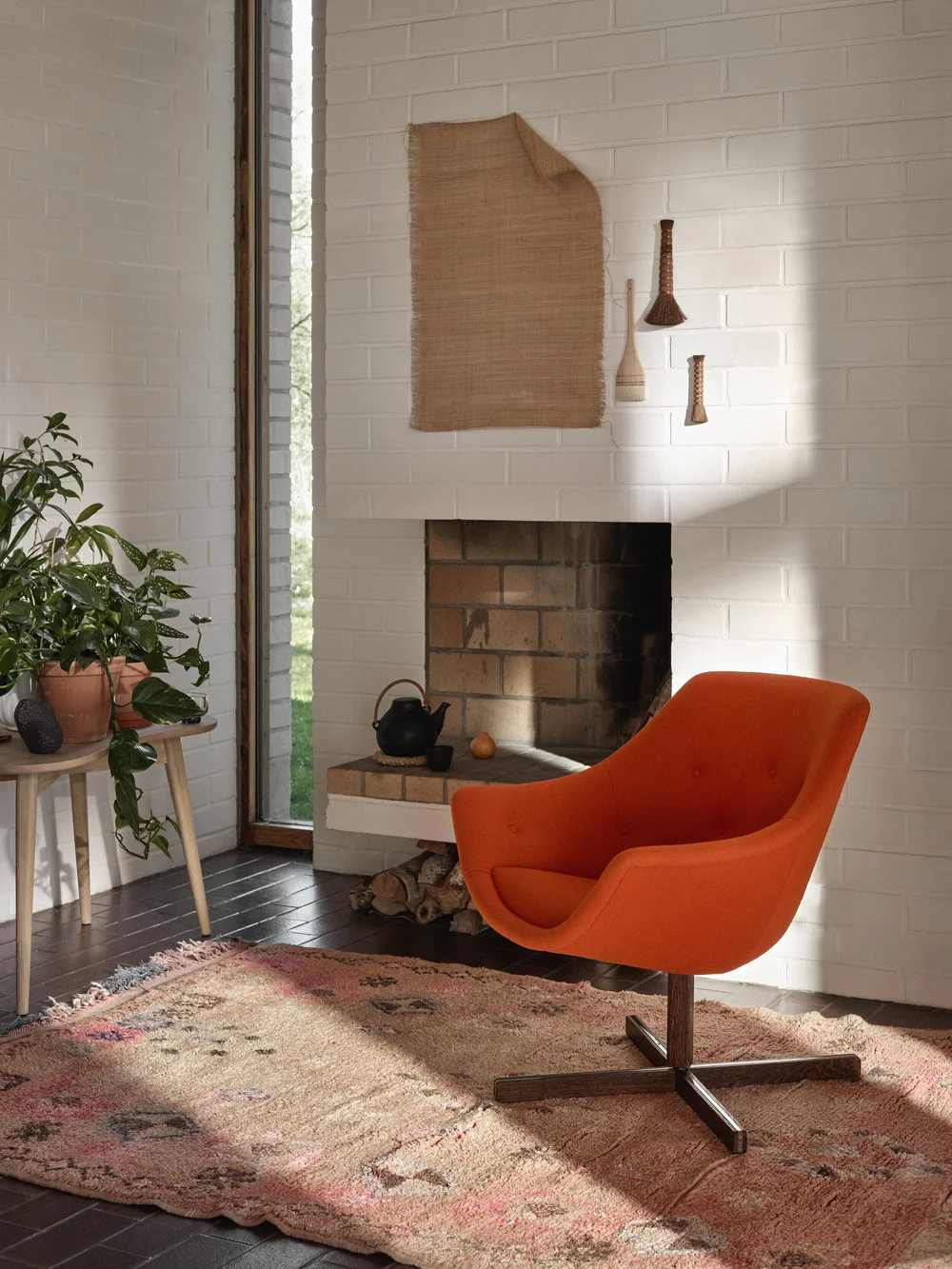 The Mandariini Chair — GESTALT NEW YORK